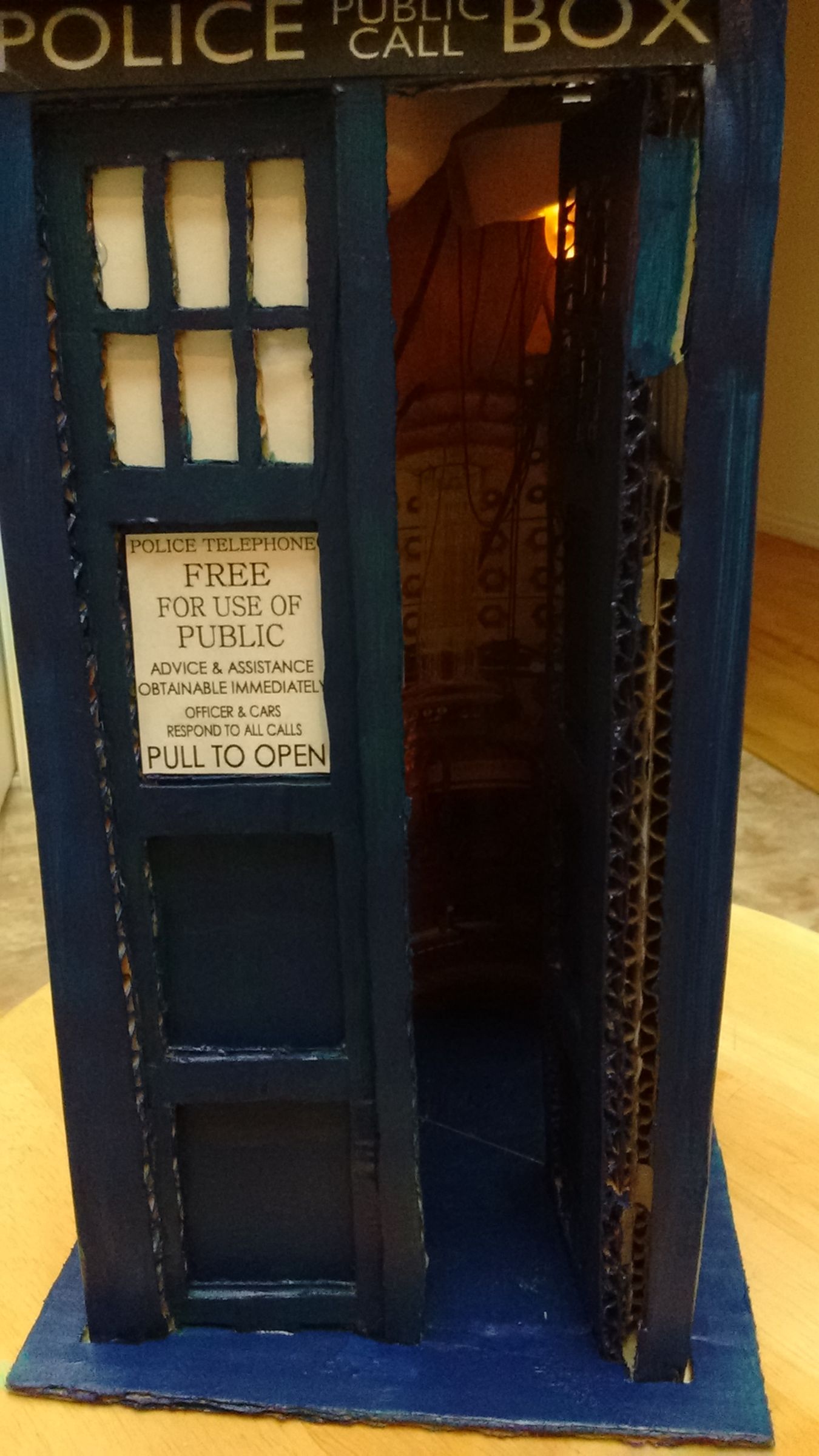 Small Tardis That's Bigger on the Inside : 8 Steps (with Pictures ...