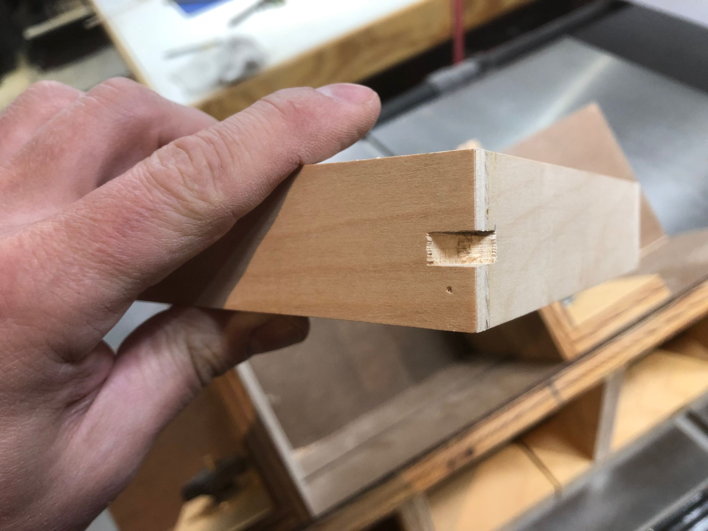 The Secret Valet Box : 9 Steps (with Pictures) - Instructables