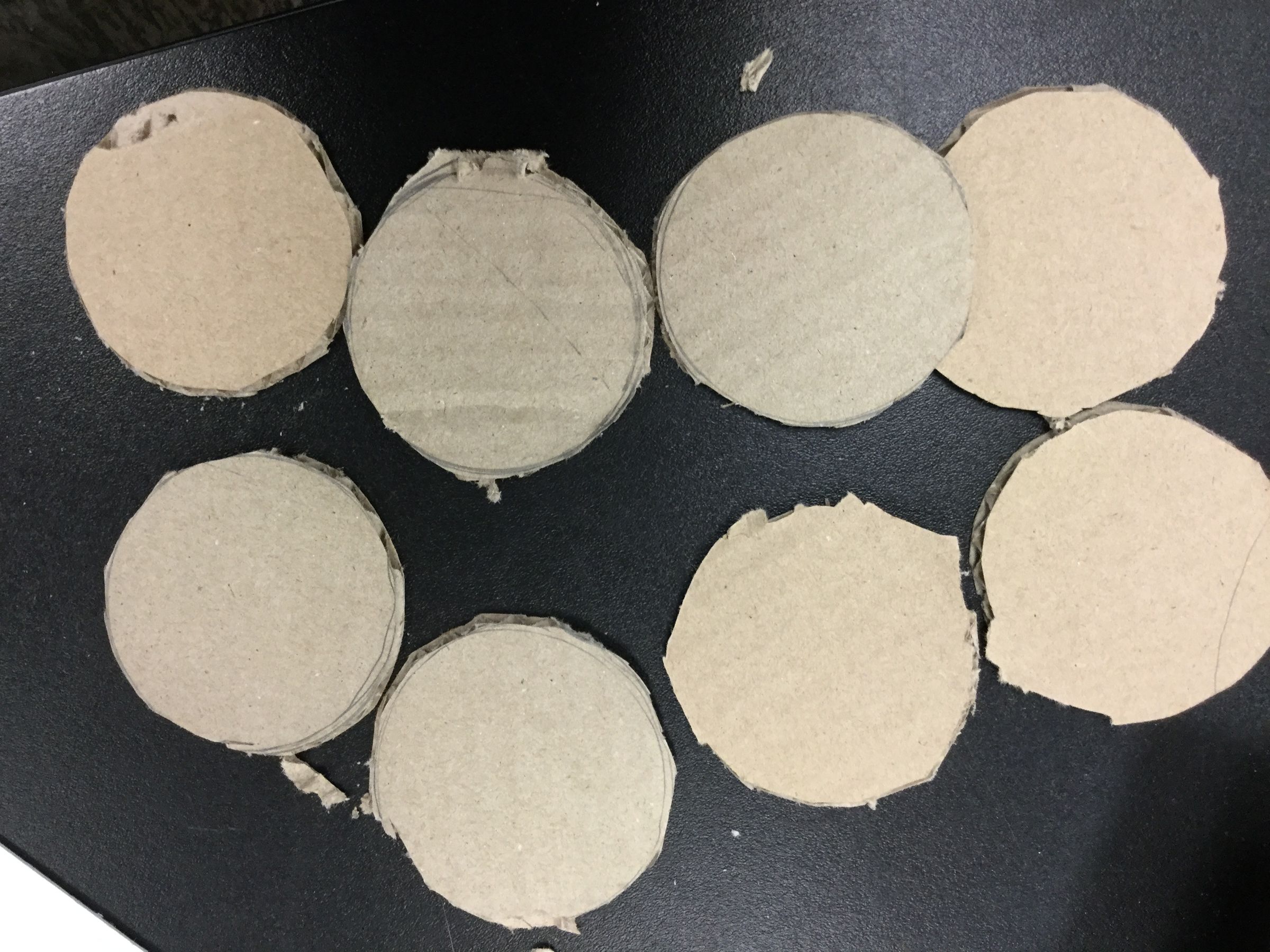 Cardboard AT-AT Walker Table : 9 Steps (with Pictures) - Instructables