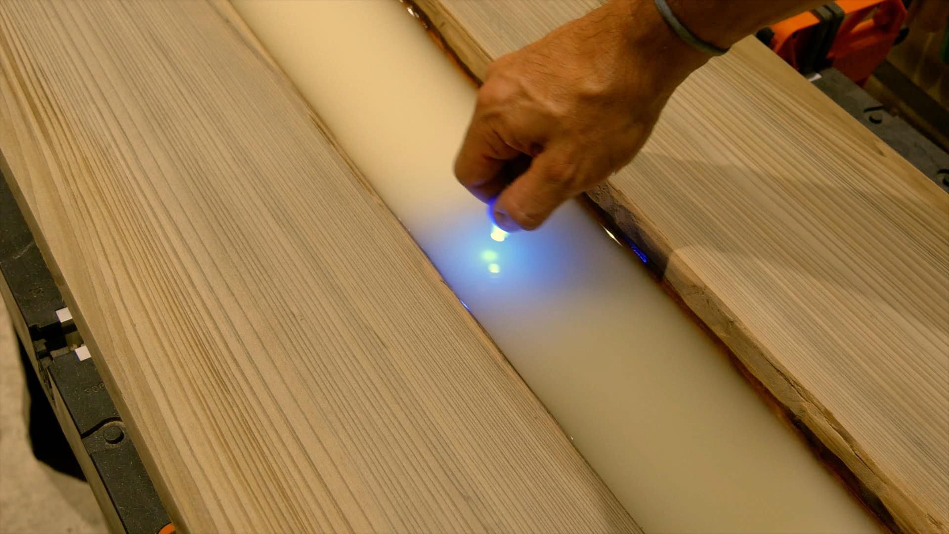 DIY Epoxy River Glow Table : 21 Steps (with Pictures) - Instructables