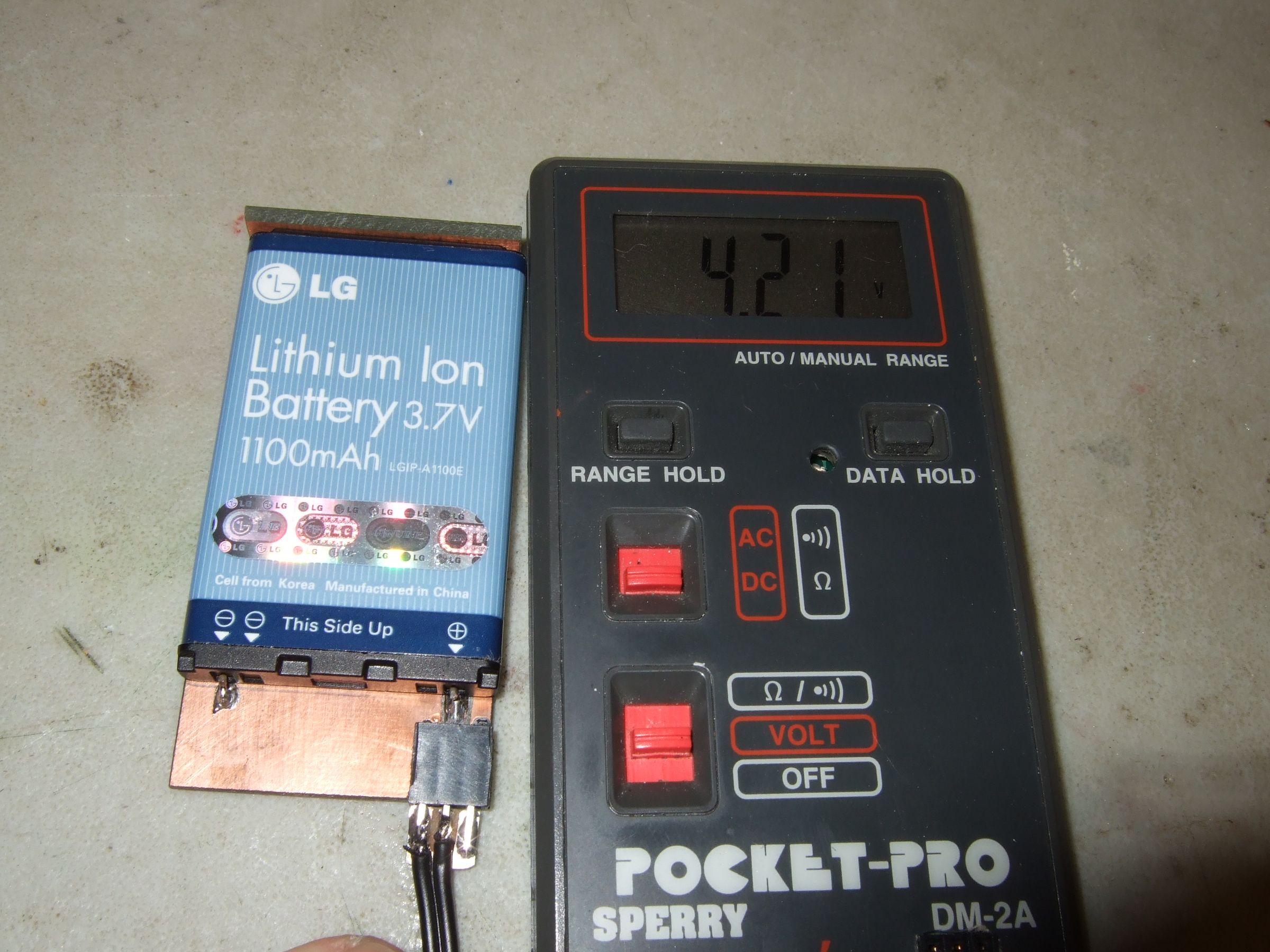 Super Overcomplicated, Overengineered Battery Holder... : 13 Steps ...