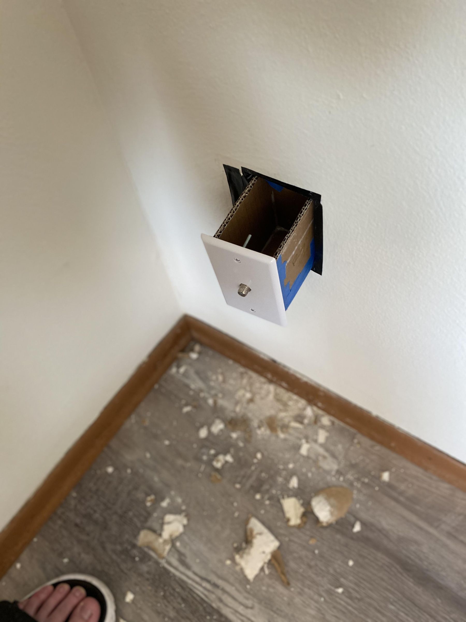 Let's Hide Things: Behind Useless Wall Outlets : 6 Steps - Instructables