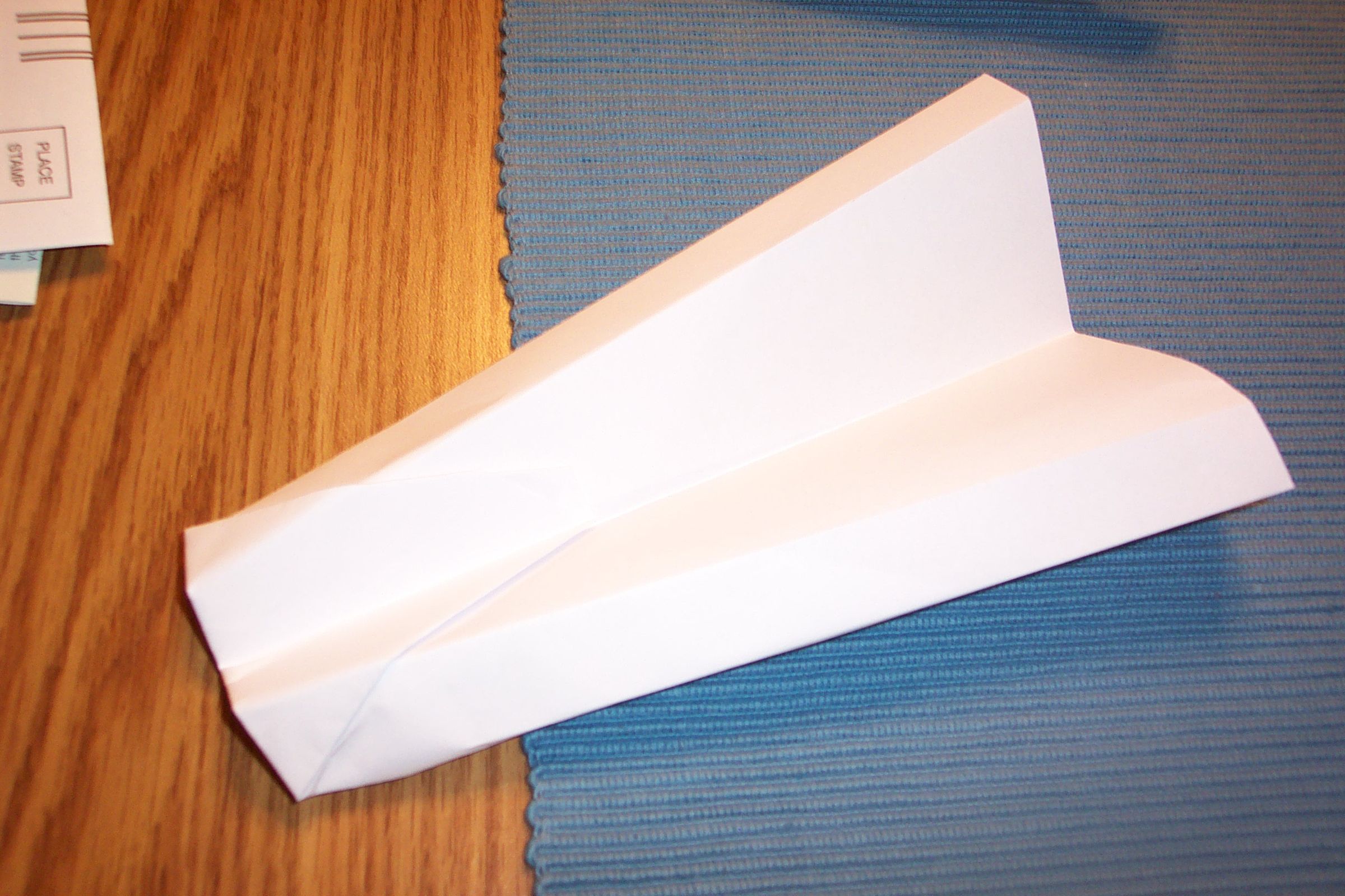 Paper Airplane Tips : 5 Steps - Instructables