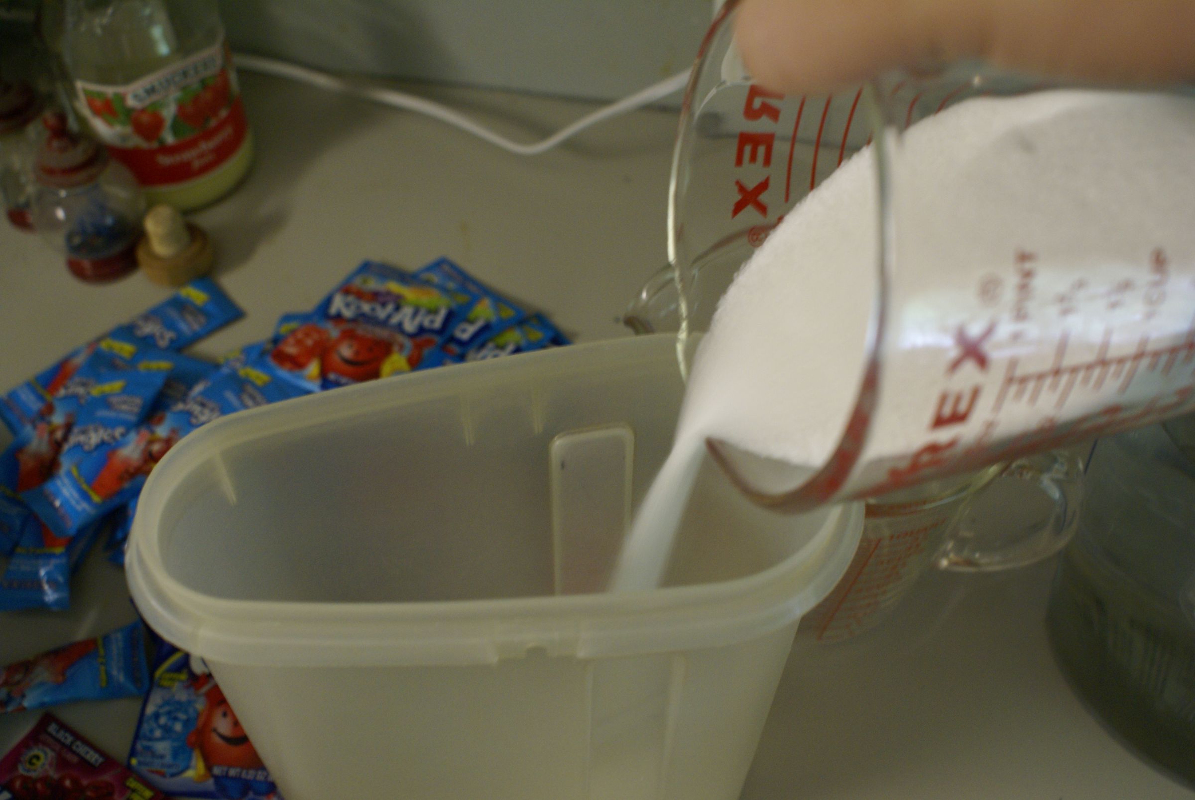 How to Make a Pitcher of Koolaid. : 6 Steps - Instructables