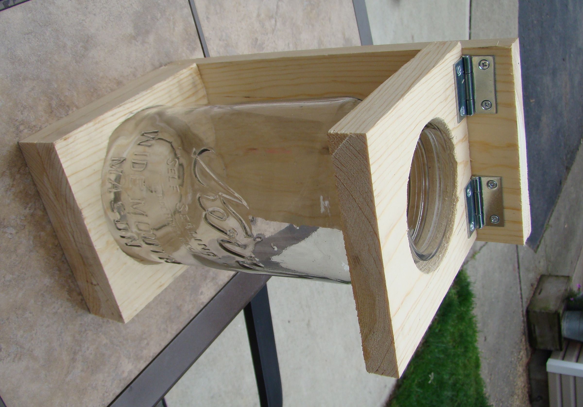 Bird Proof - Squirrel Feeder : 5 Steps (with Pictures) - Instructables