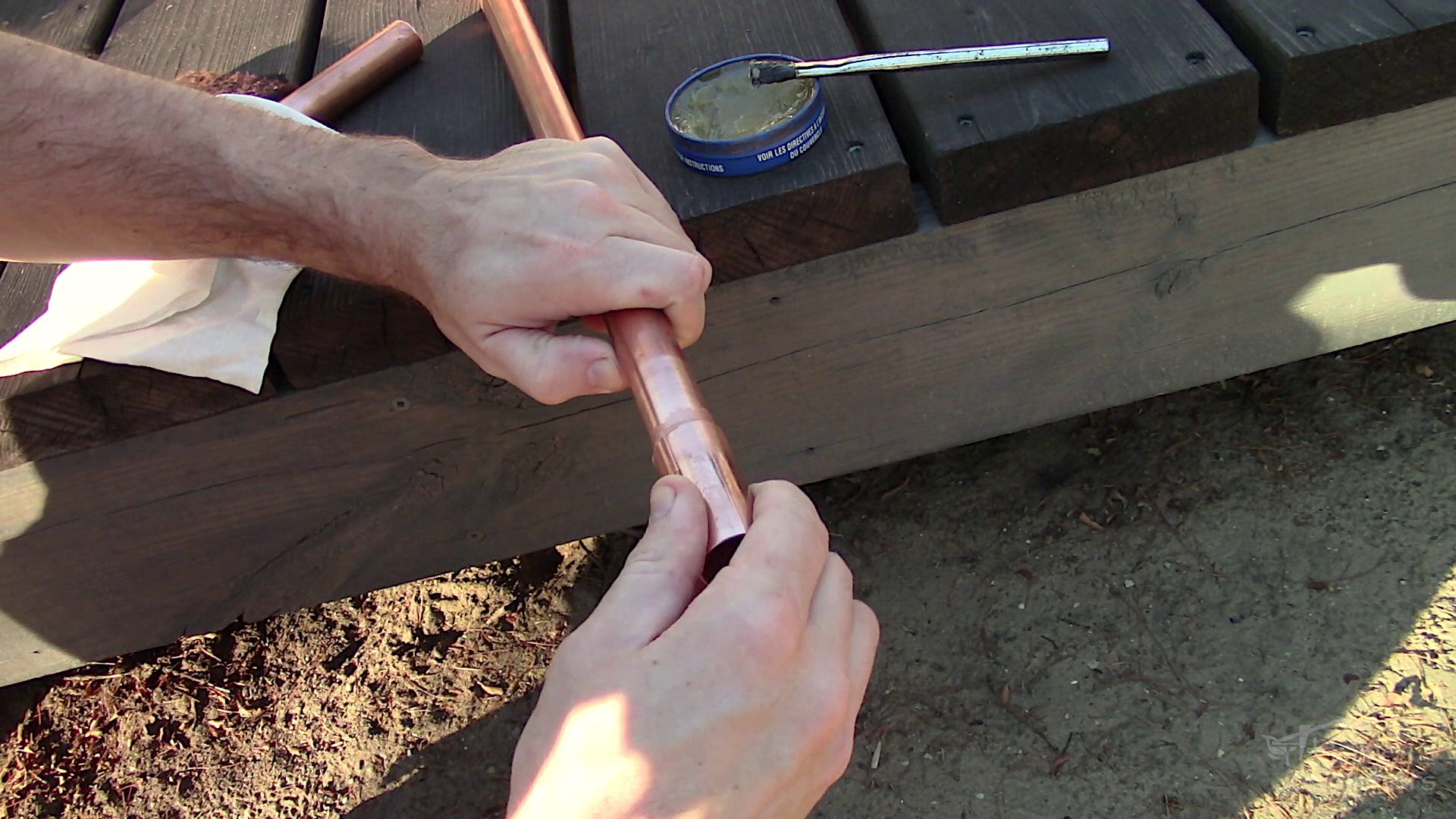 How to Desolder and Clean Copper Pipe and Fittings : 6 Steps ...