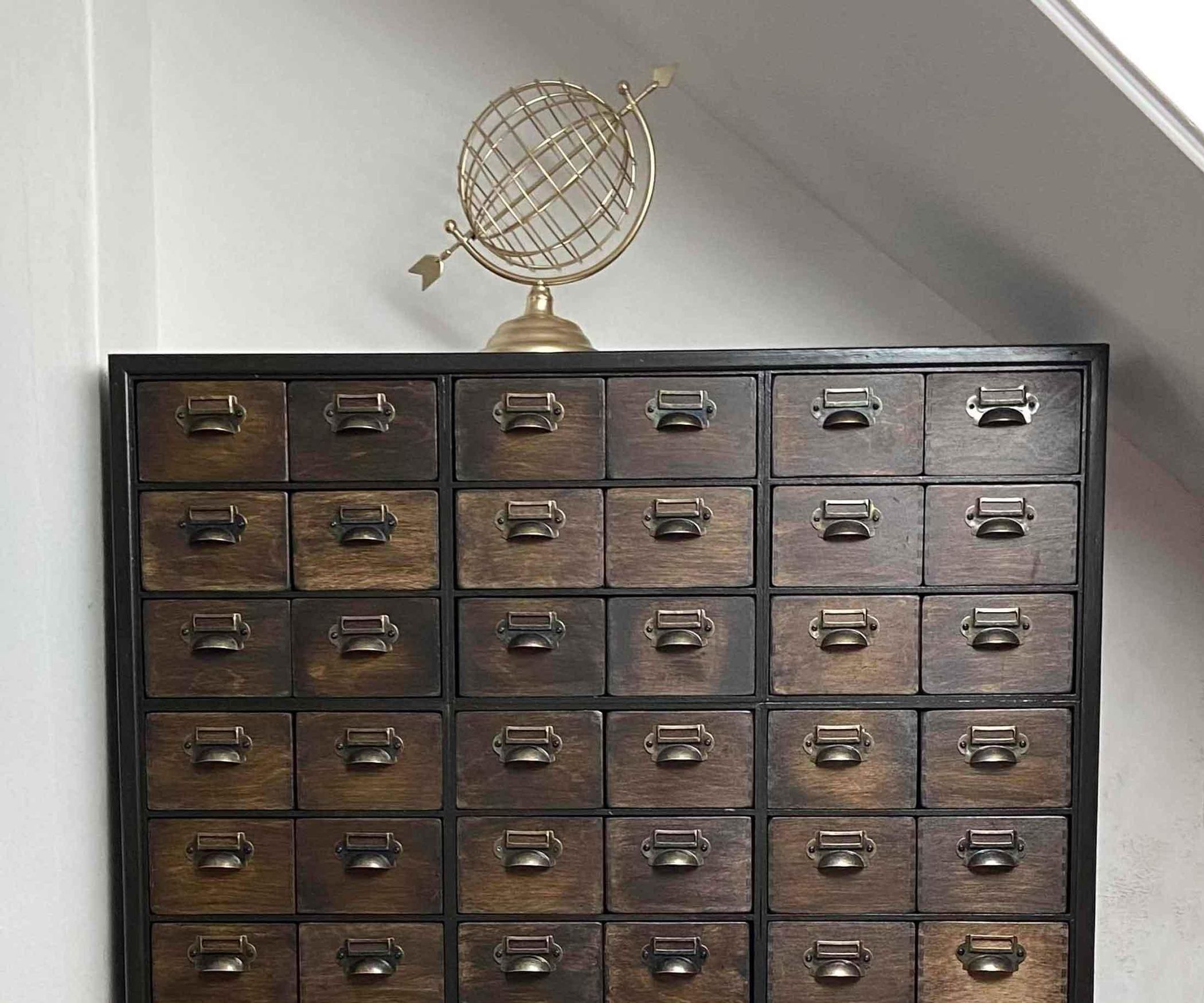The Humongous Card Catalogue : 12 Steps (with Pictures) - Instructables