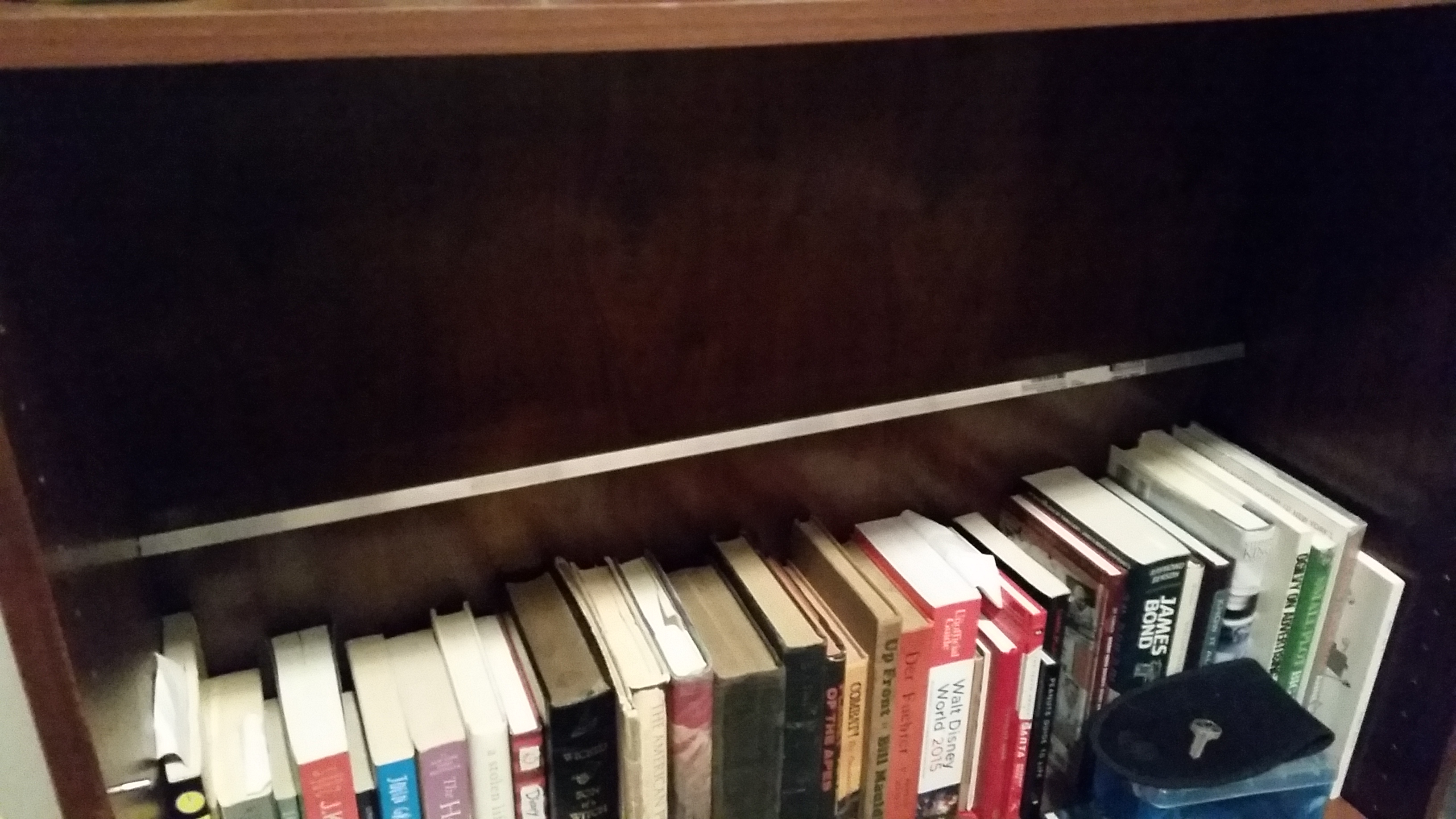 Fix Saggy Book Shelf : 6 Steps - Instructables