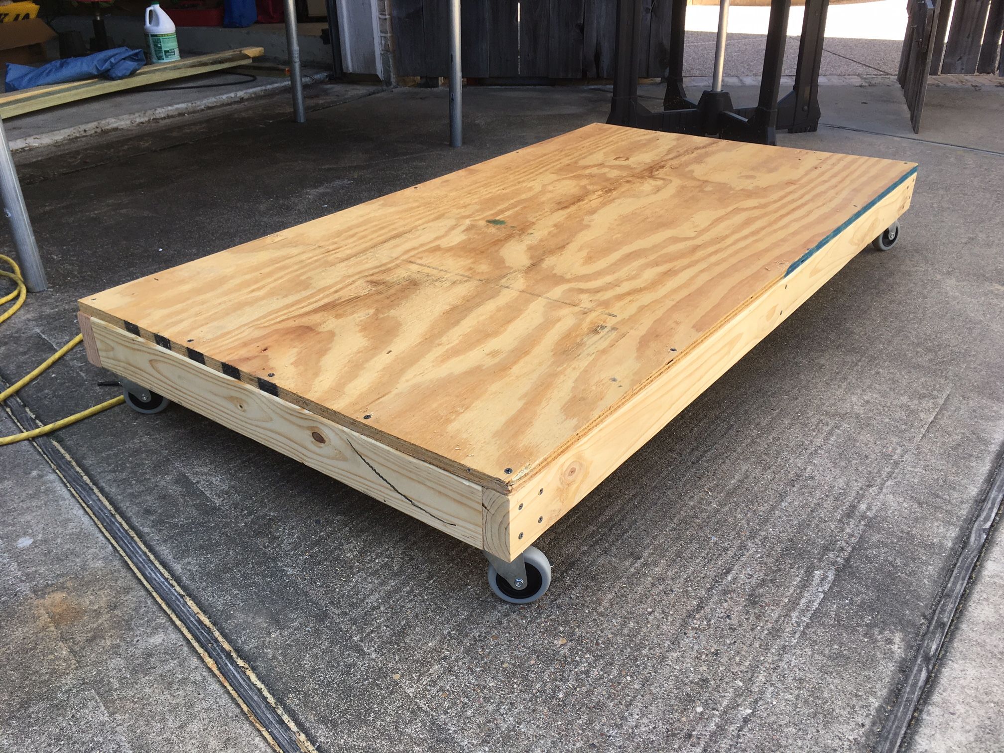 Table Conversion Into Wheeled Cart : 5 Steps (with Pictures ...