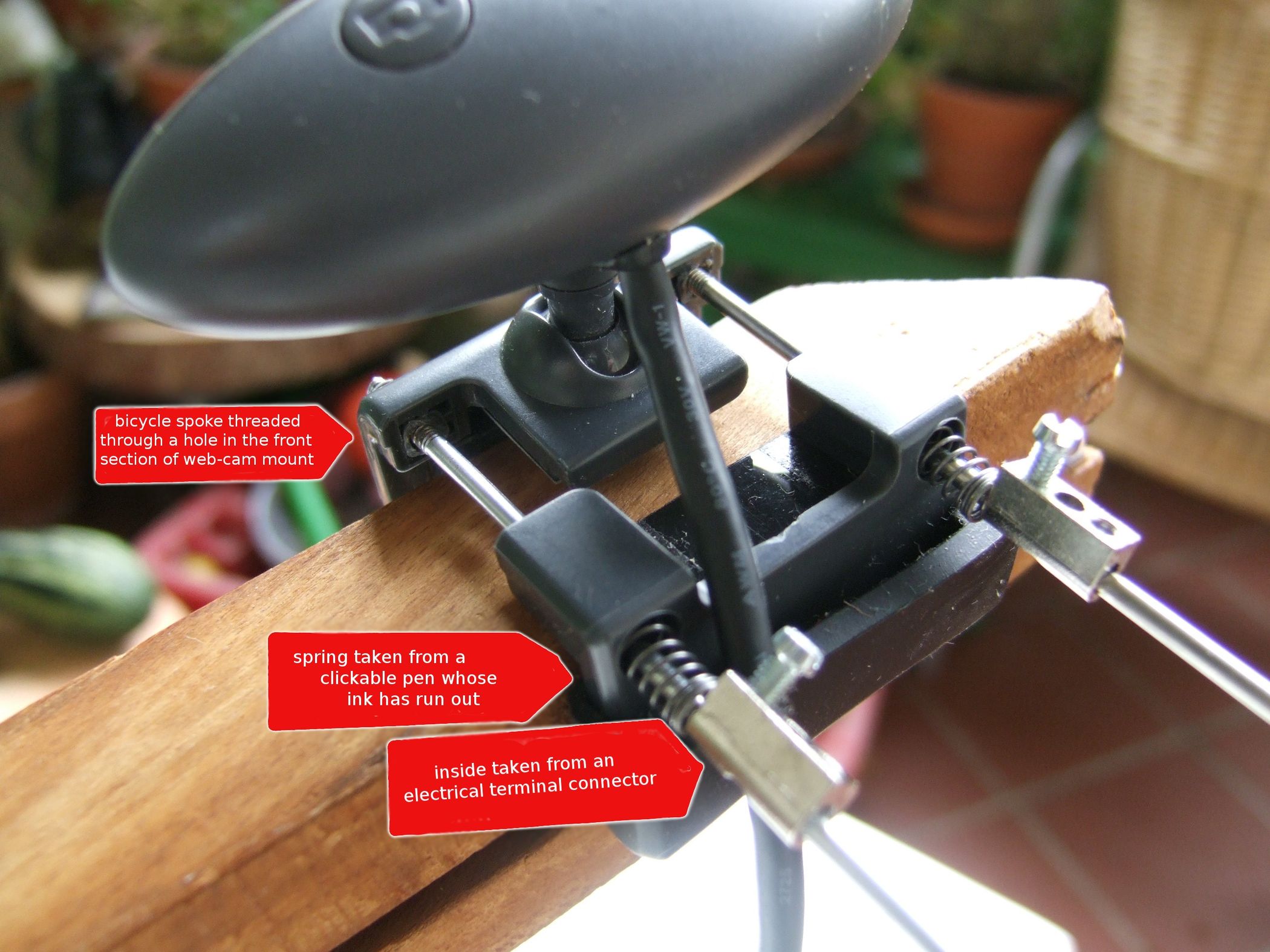 Web Cam Mount for Wider Objects - Instructables