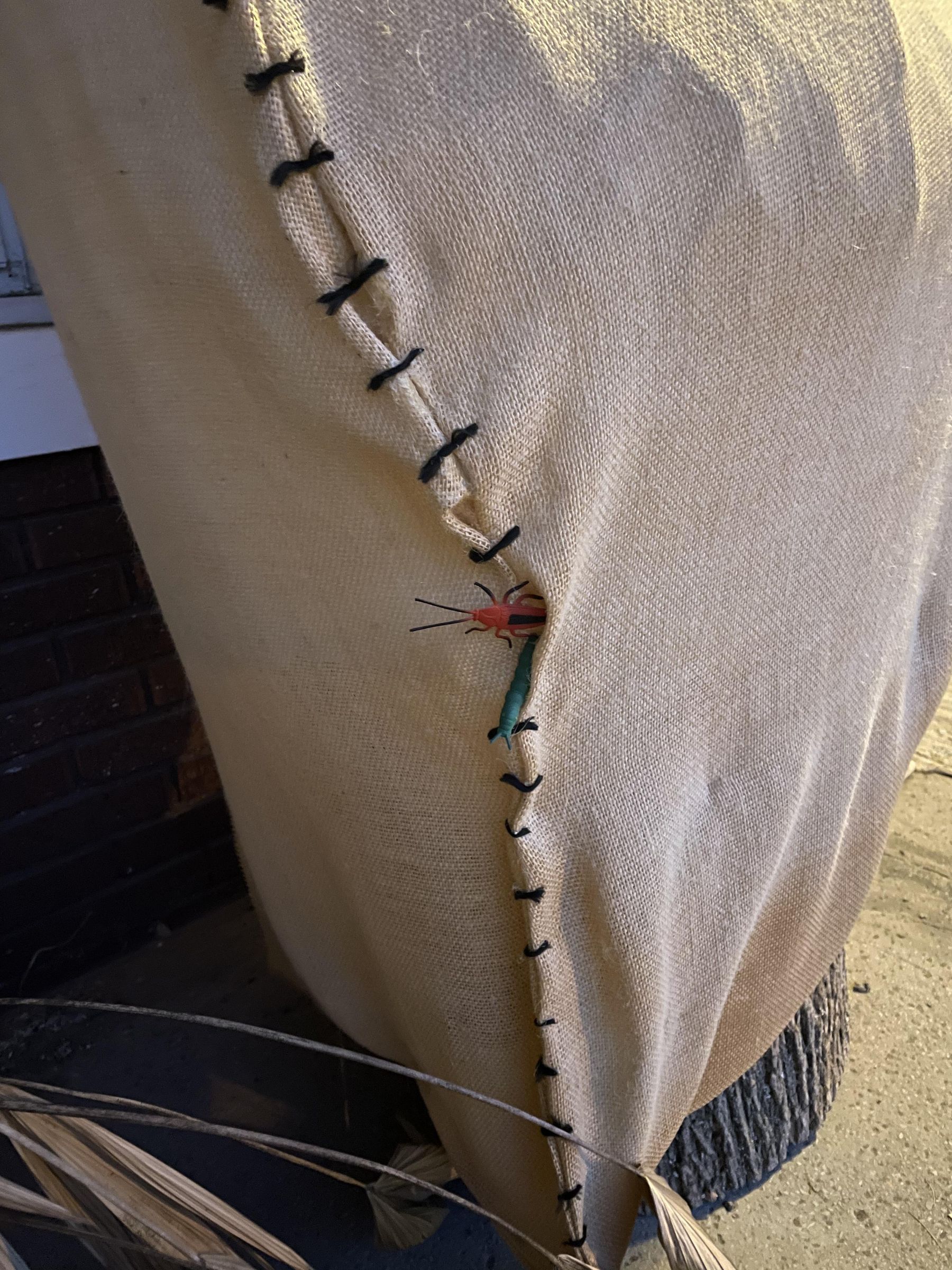 Oogie Boogie (NBC) Lifesize : 11 Steps - Instructables