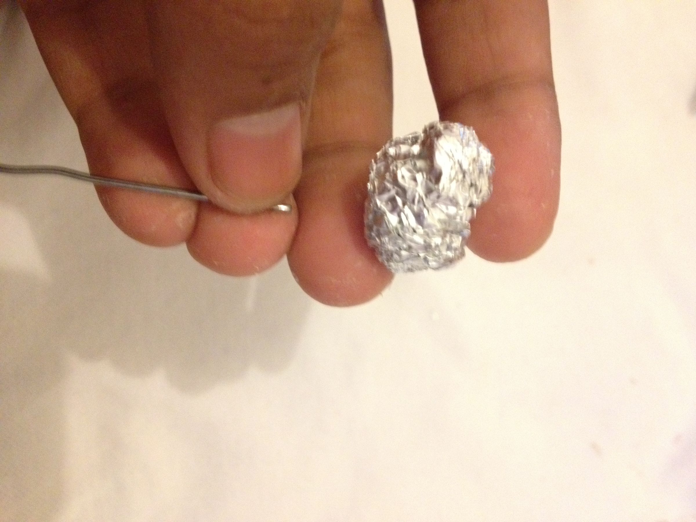 How to Make an Electroscope Easily : 12 Steps - Instructables