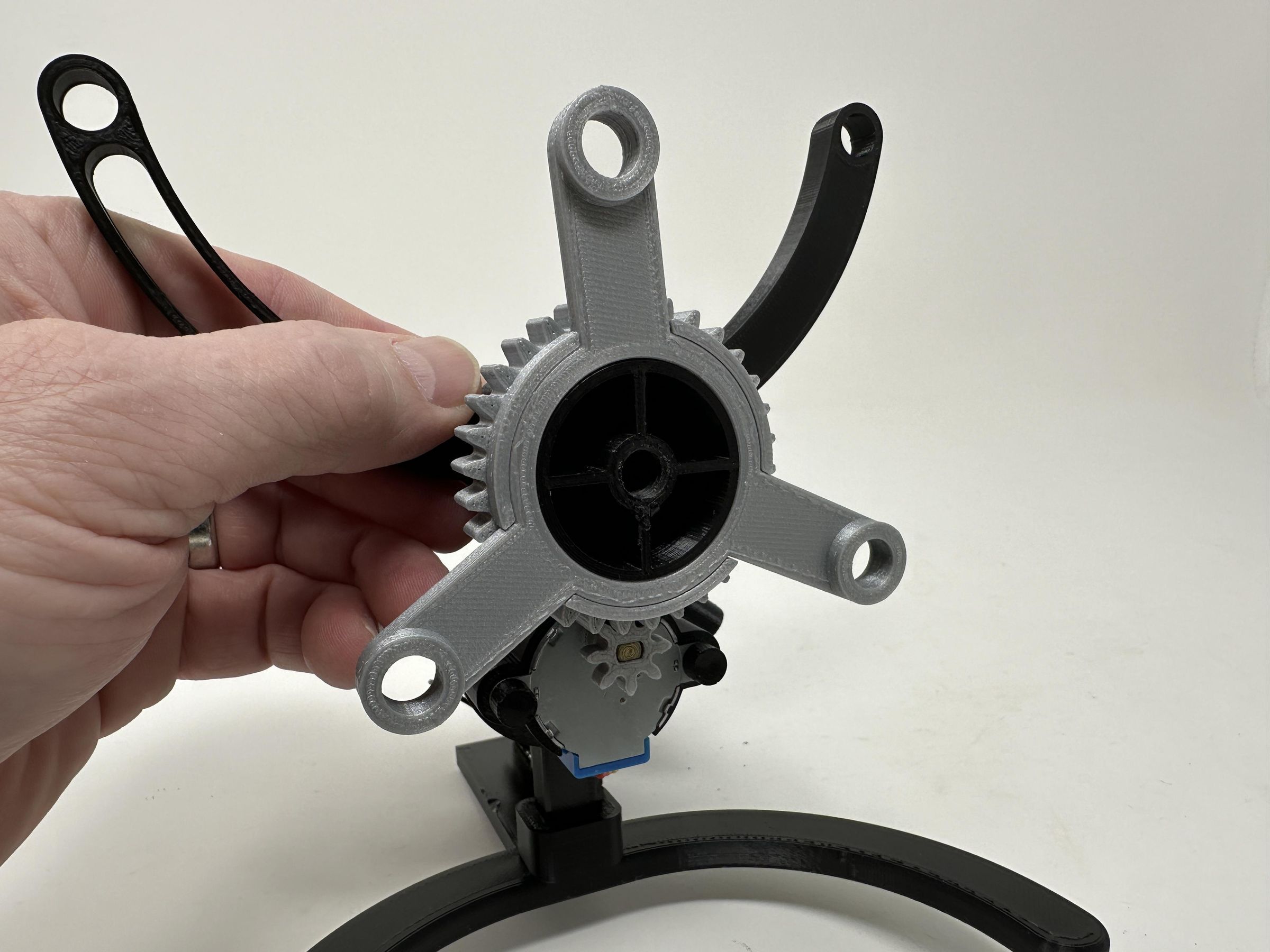 Geneva Clock : 4 Steps (with Pictures) - Instructables