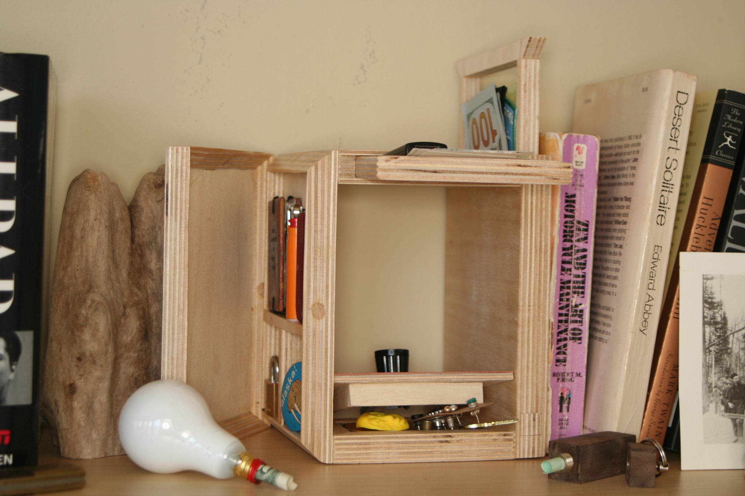 Secret Compartment Plywood Lamp : 10 Steps (with Pictures) - Instructables