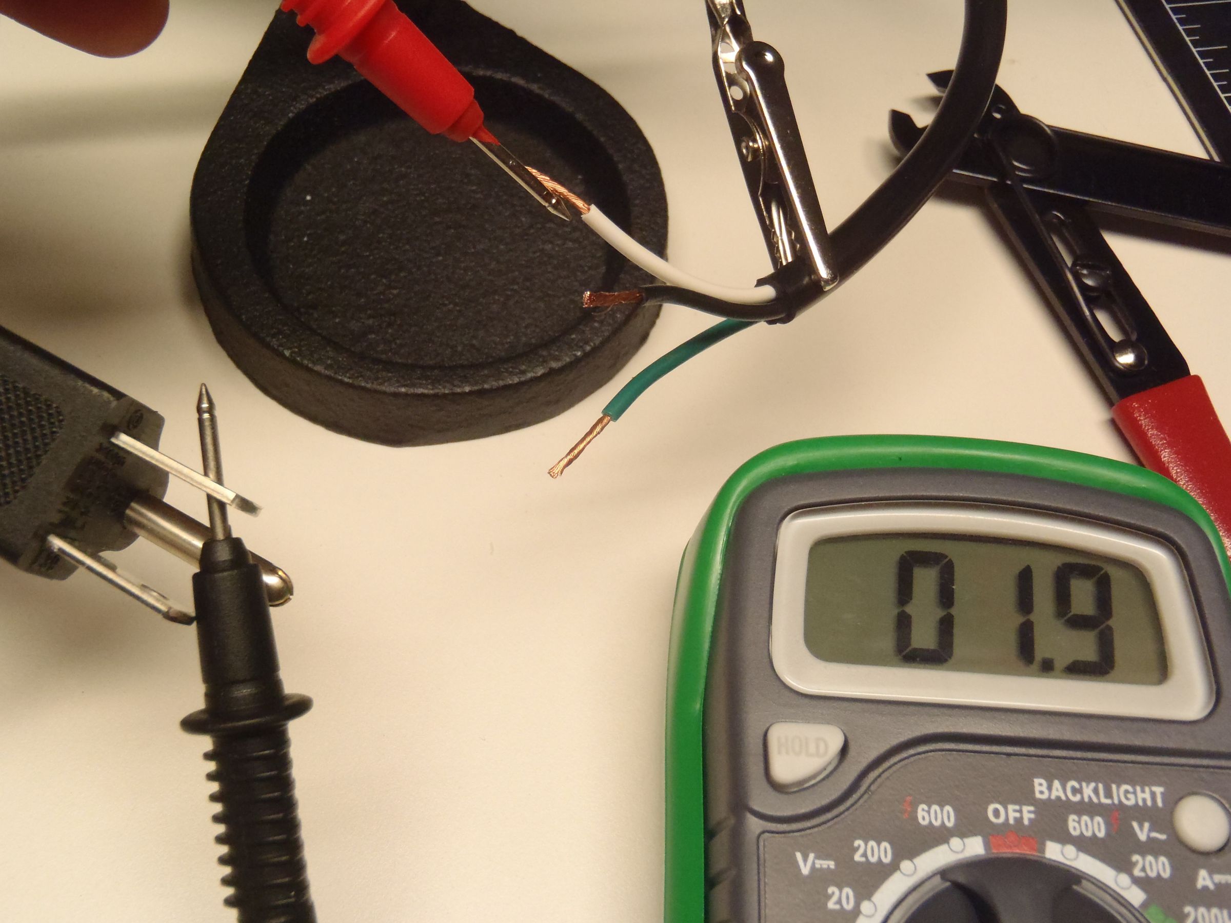 How to Fix a Power Adapter : 6 Steps (with Pictures) - Instructables