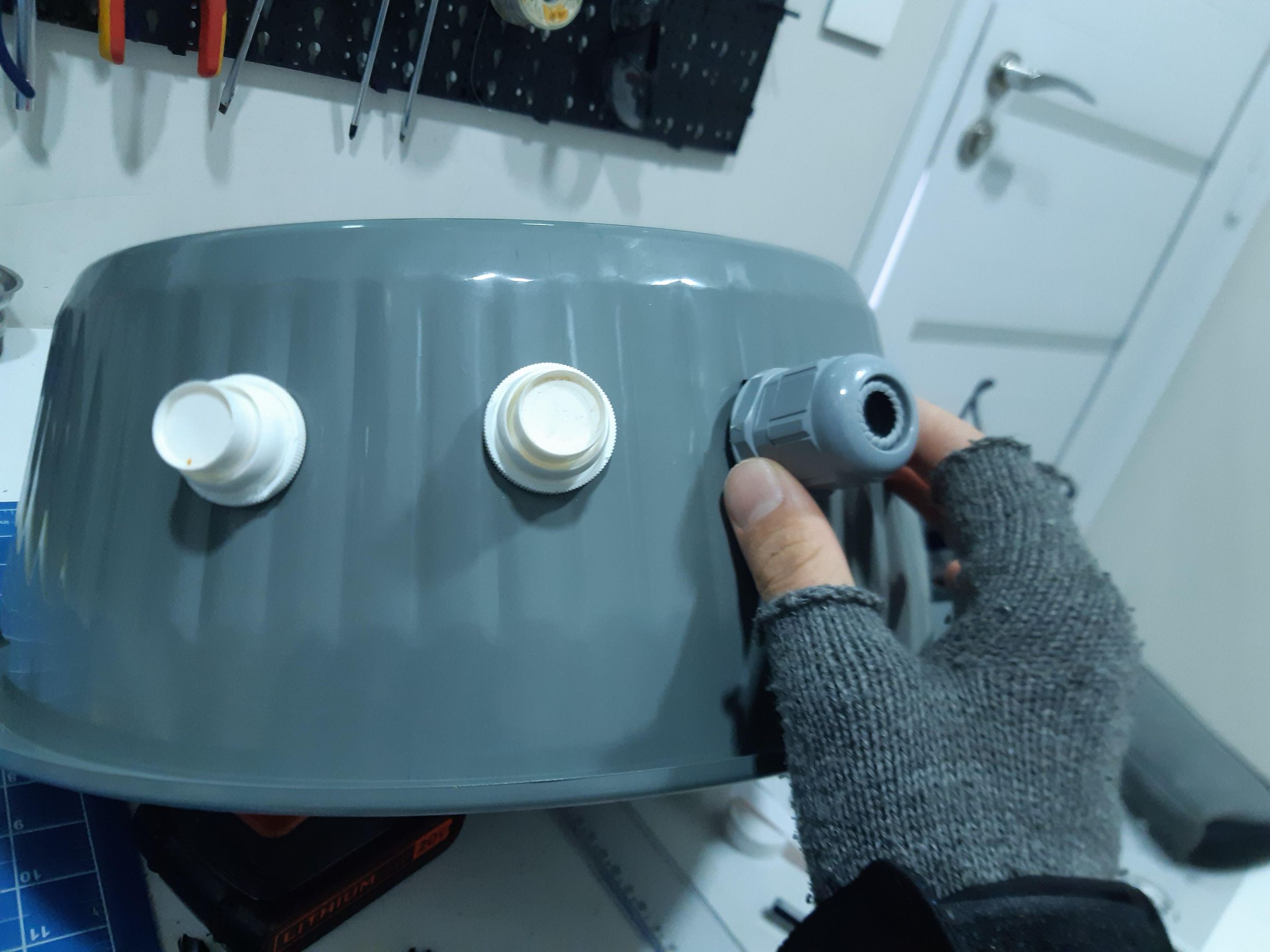 Homemade Real Size Astromech Droid : 5 Steps (with Pictures ...