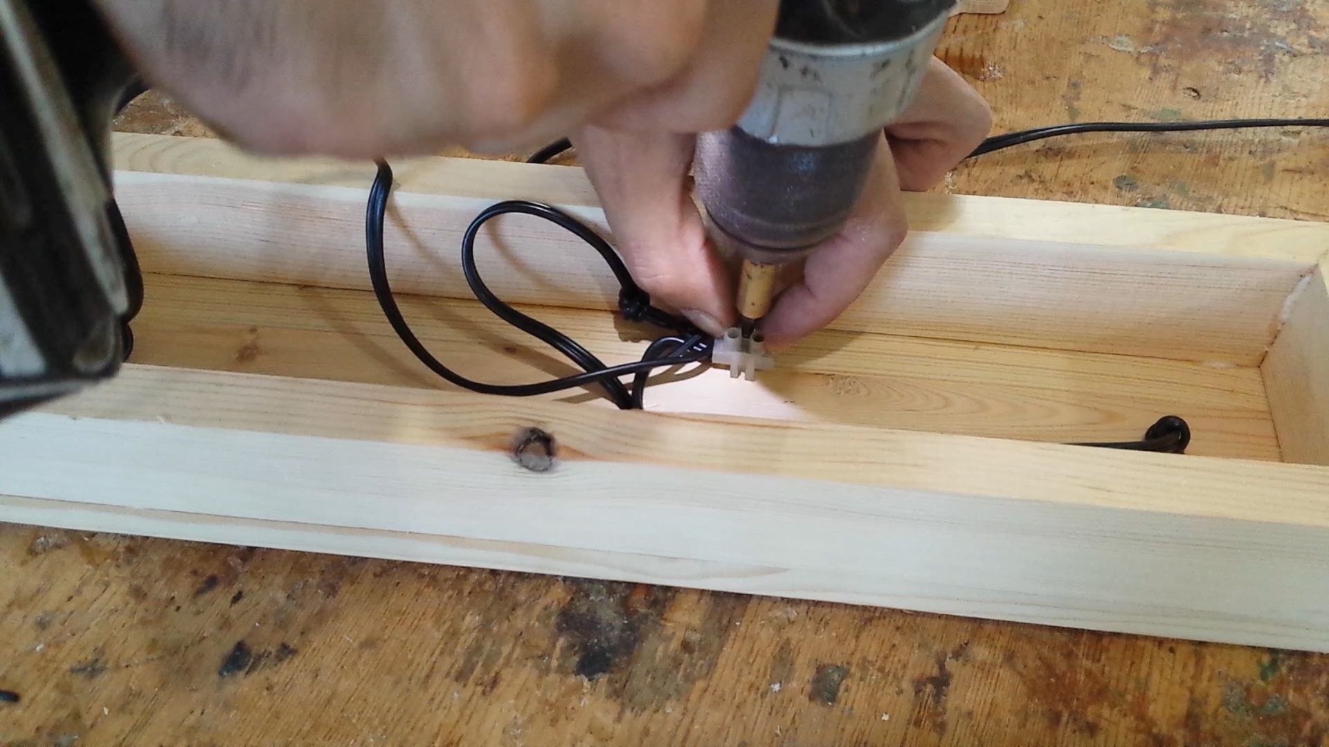 The Wooden Light Bulbs : 7 Steps (with Pictures) - Instructables