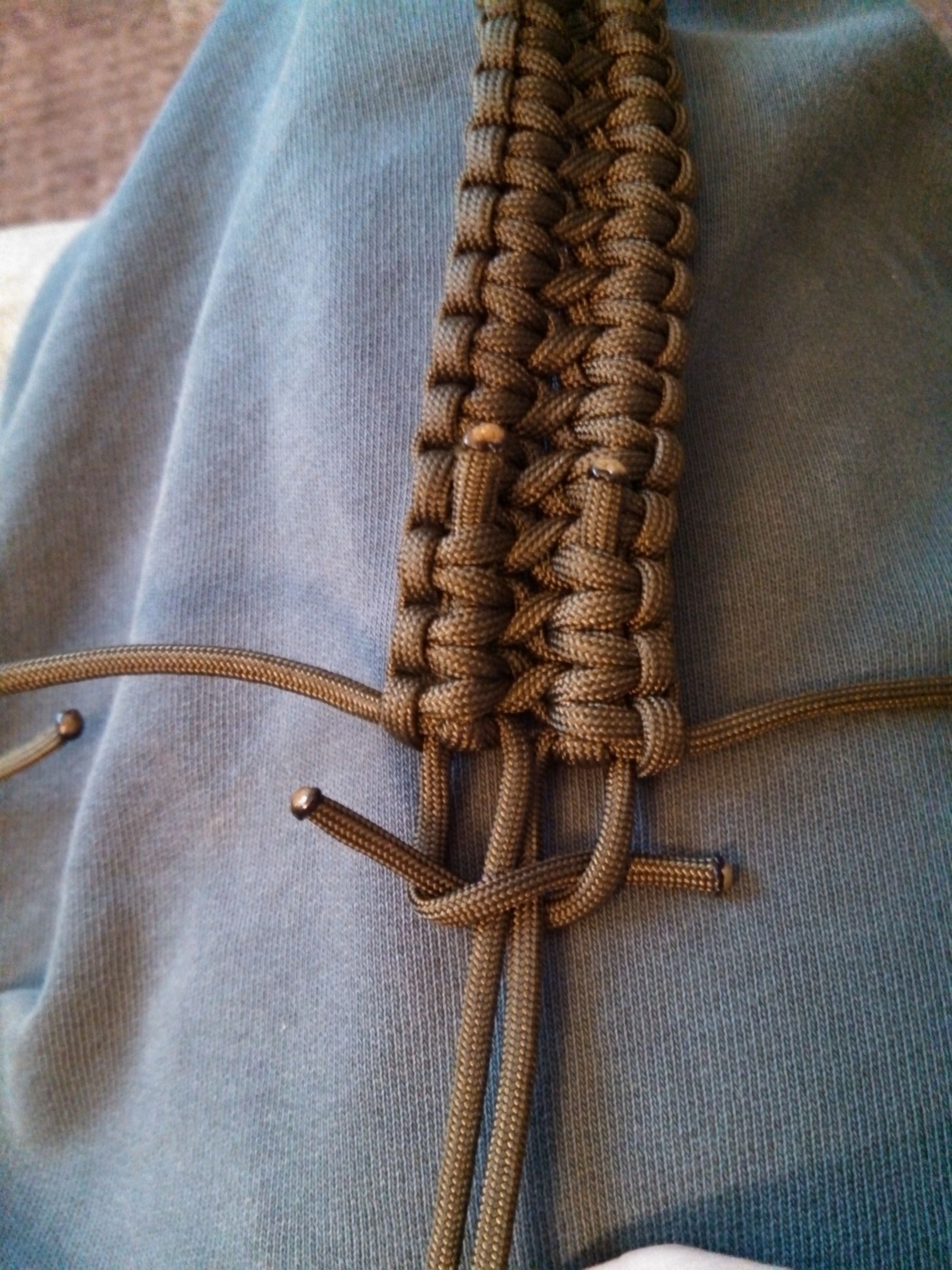 Double Cobra Stitch Paracord Belt : 9 Steps (with Pictures) - Instructables