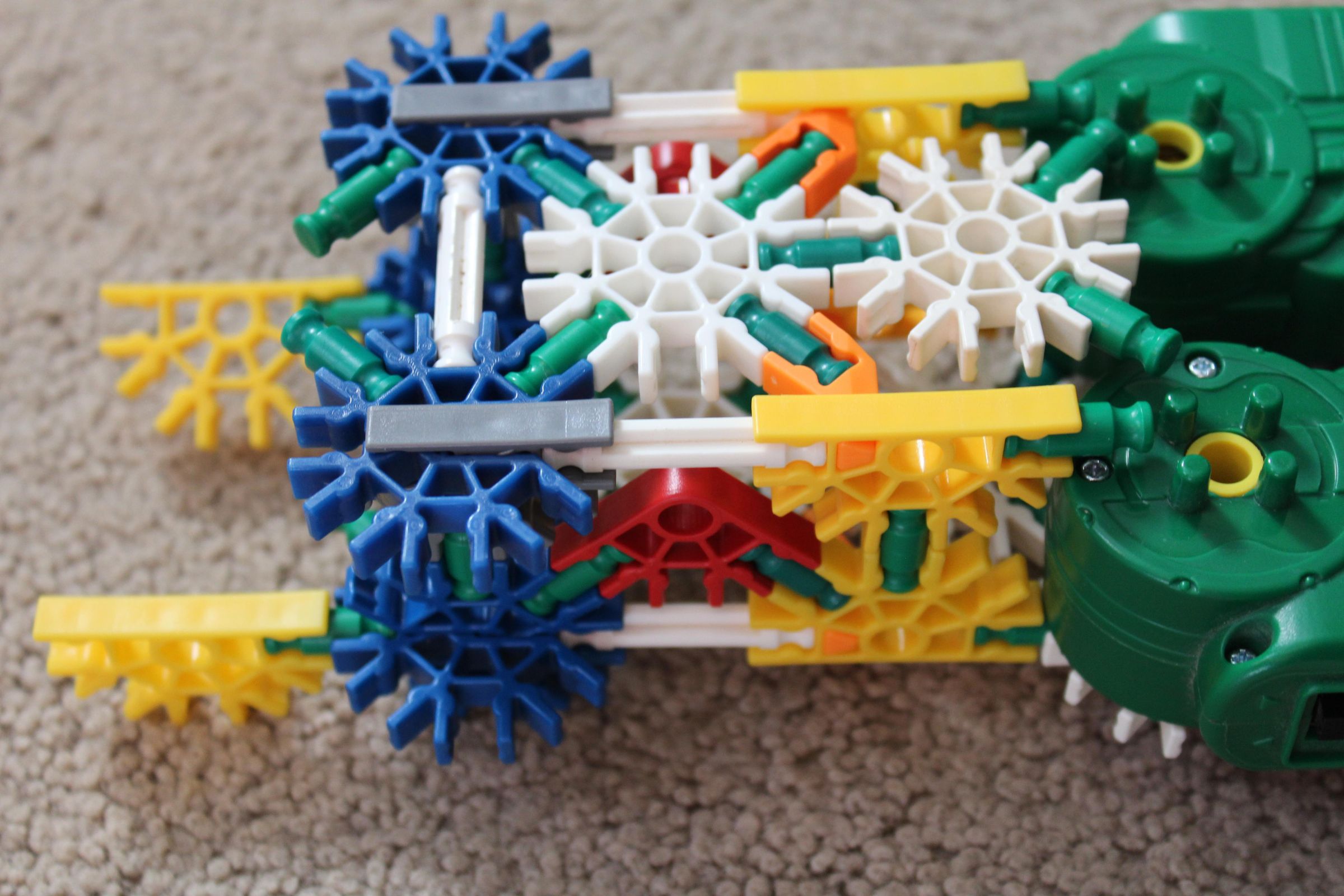 K'nex Sikorsky S-64 Skycrane : 9 Steps - Instructables