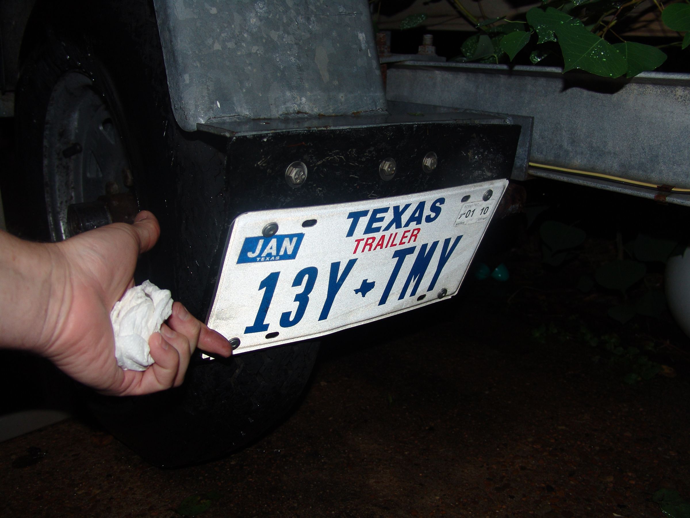 Custom Flexible License Plate Holder : 3 Steps - Instructables