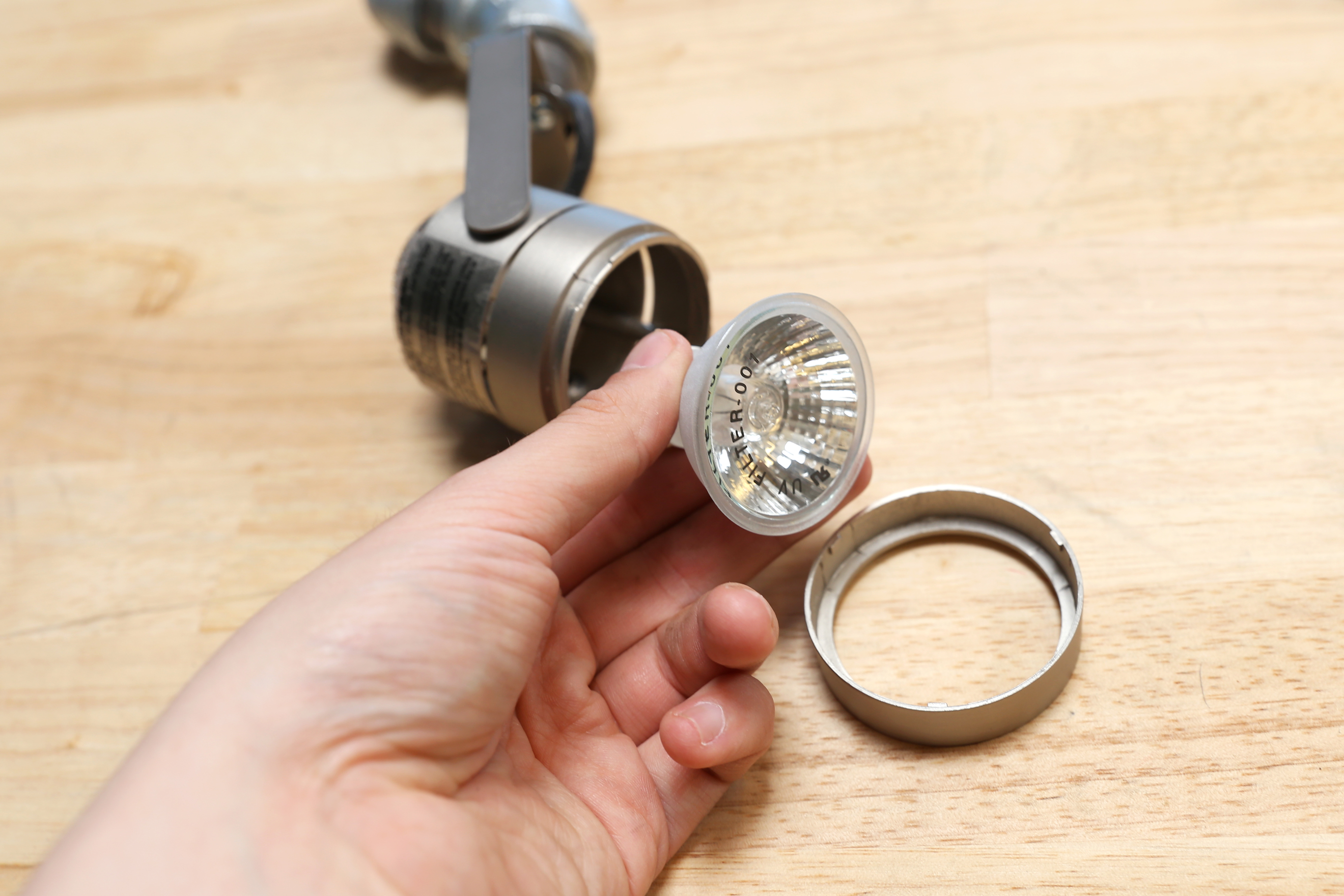 Desk Clamp Lamp : 10 Steps (with Pictures) - Instructables