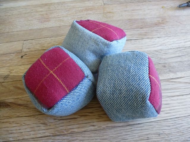 Cubic Juggling Bags : 4 Steps (with Pictures) - Instructables