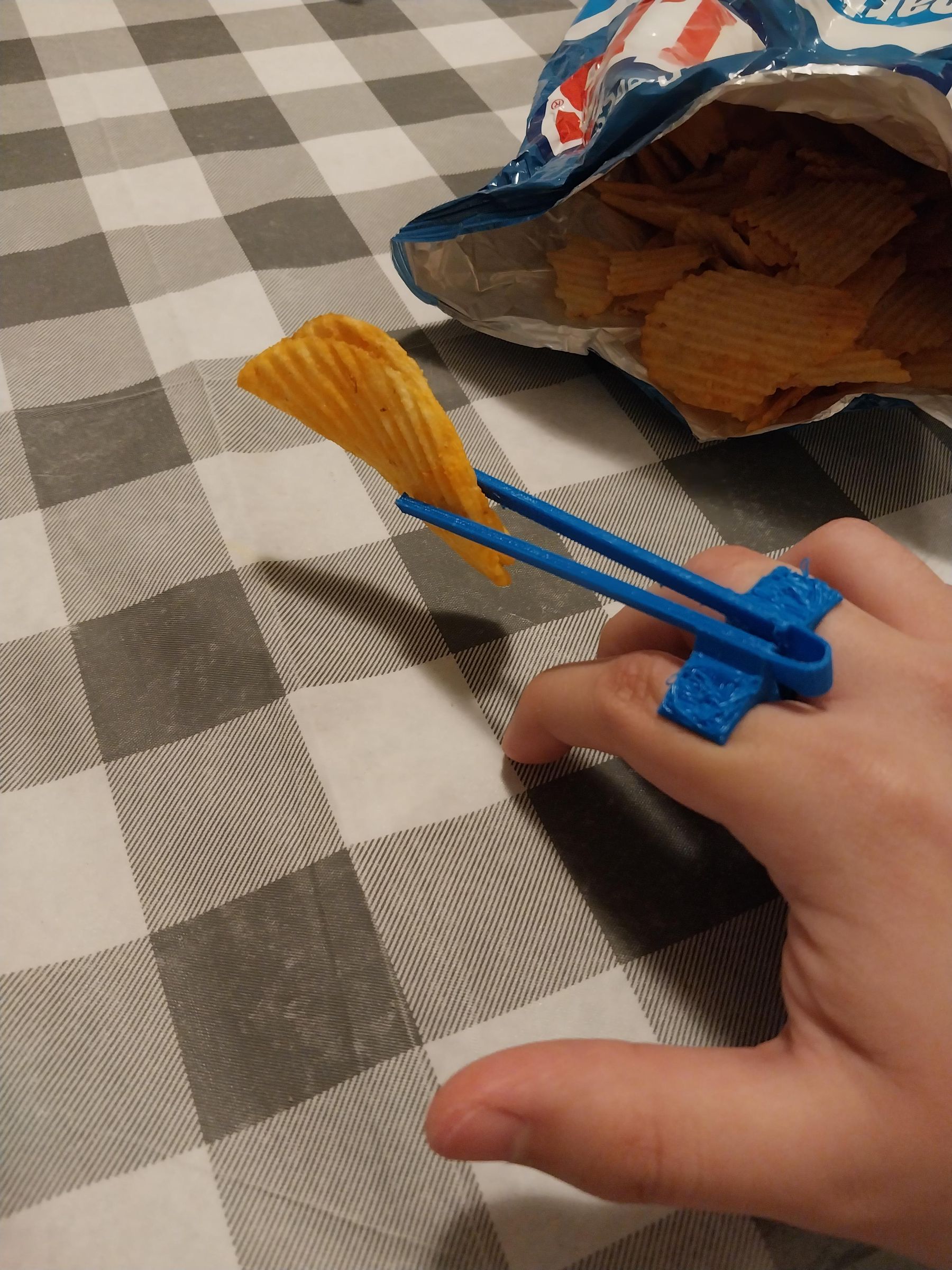 Finger Chop Sticks : 3 Steps (with Pictures) - Instructables