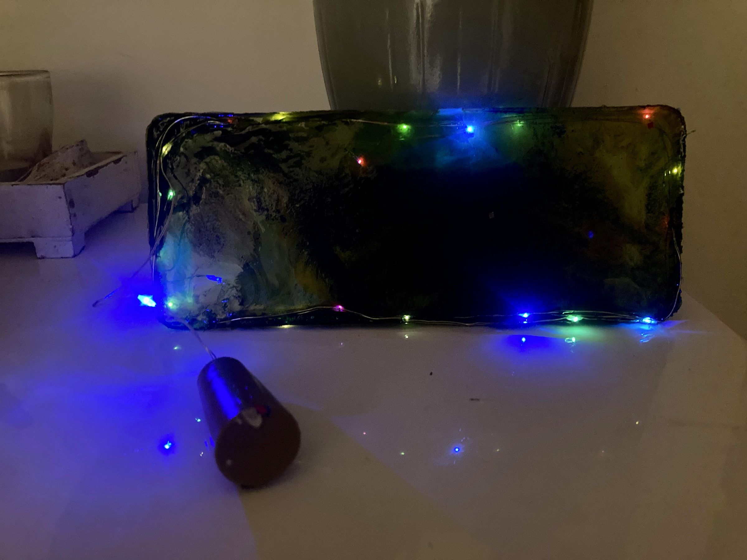 Handmade Resign Design Lamp : 8 Steps - Instructables