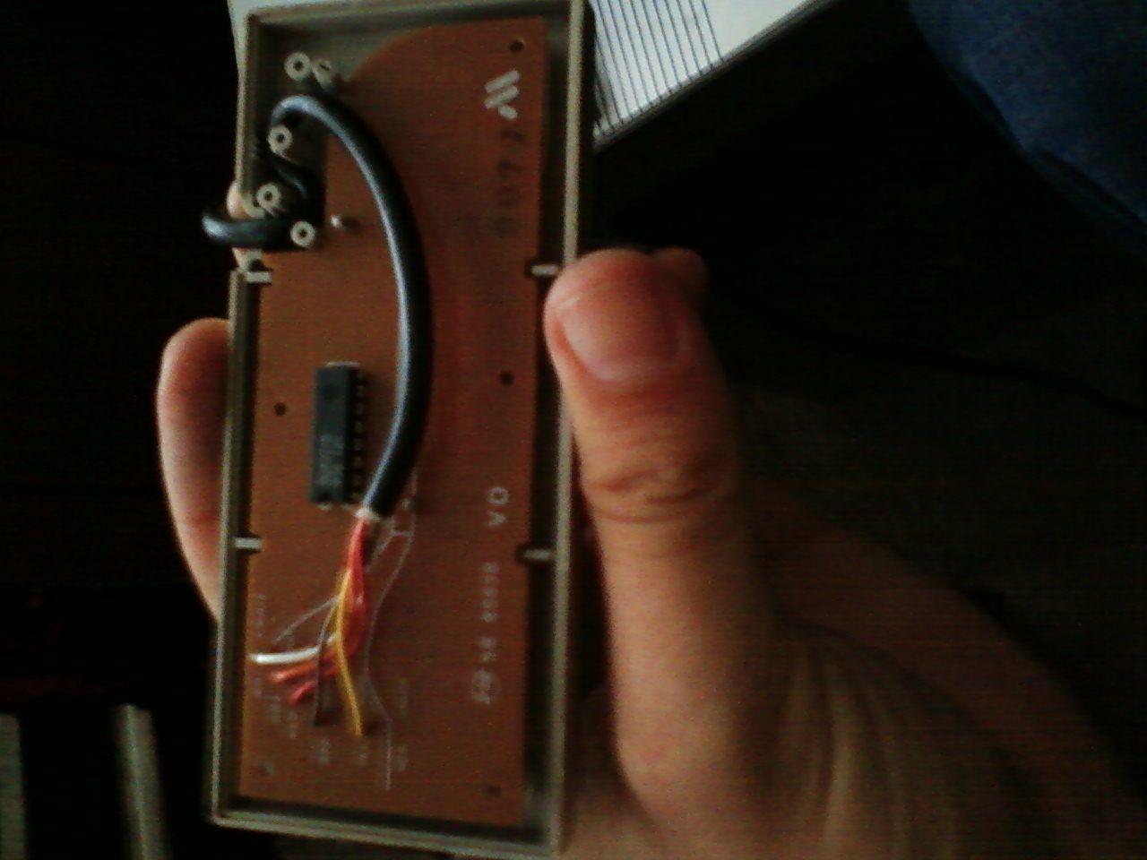 HOW TO REPAIR a BROKEN NES CONTROLLER : 4 Steps - Instructables