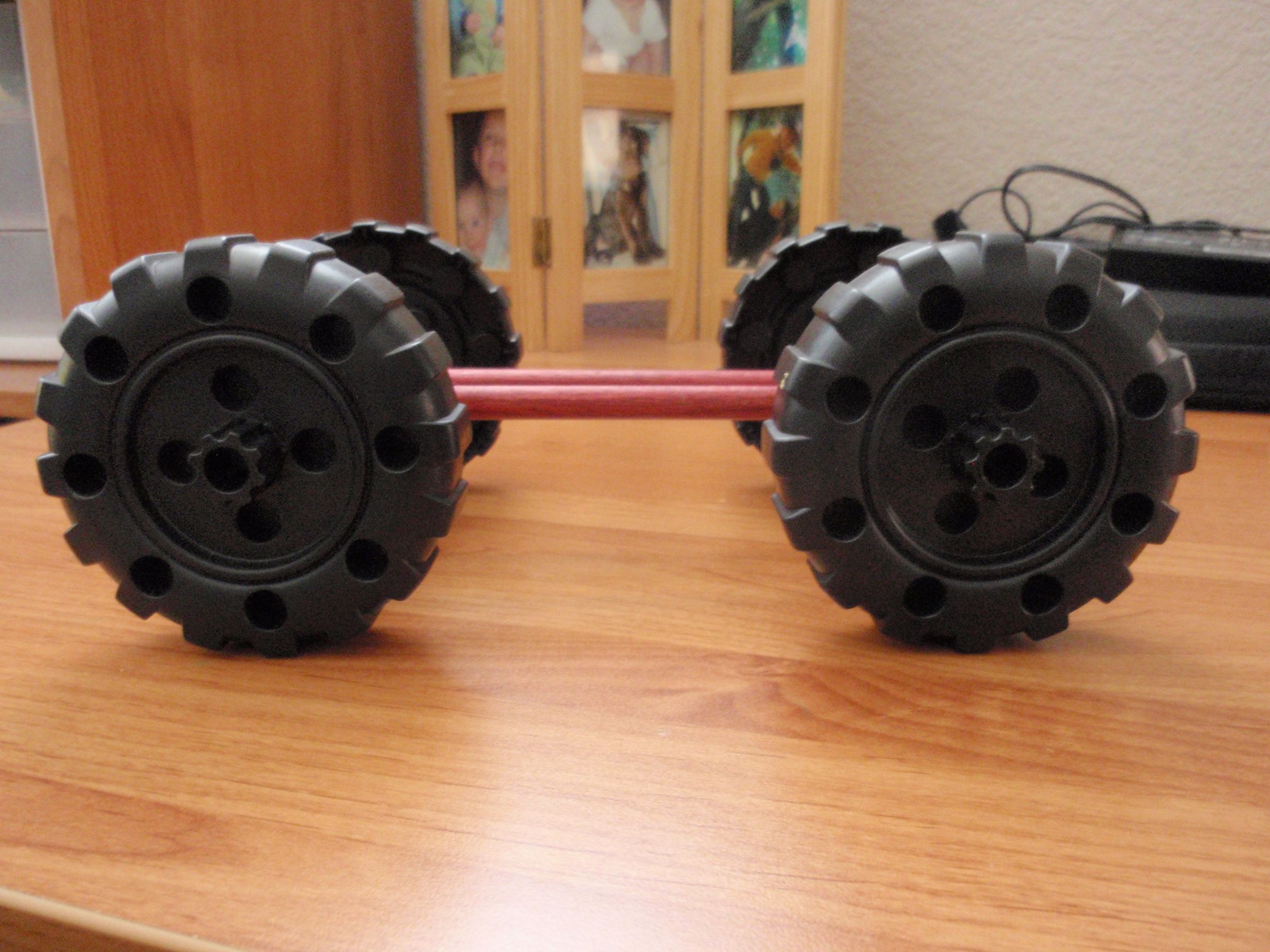 Movable Tinker Toy Tool Holder - Instructables