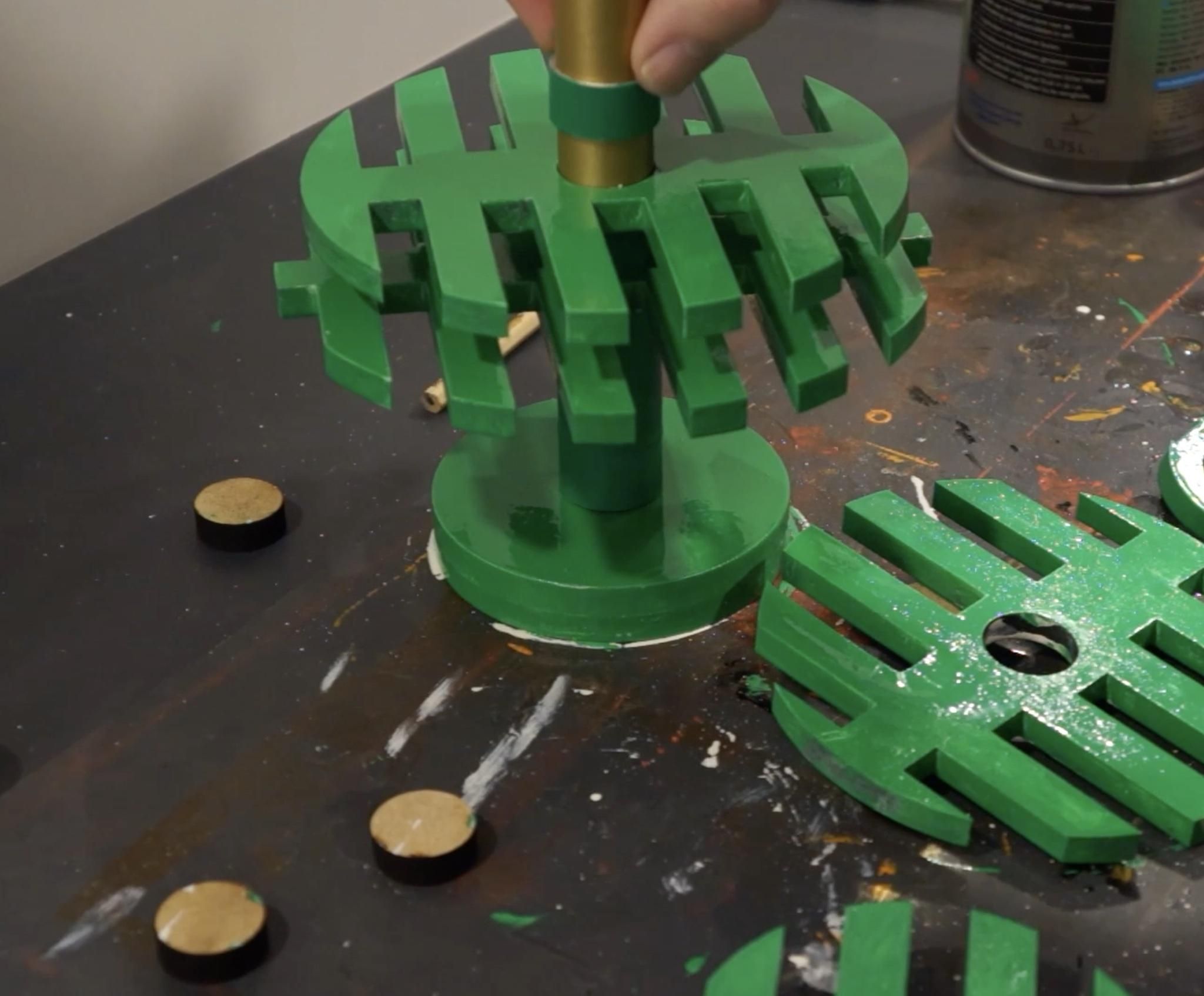 XL LEGO Christmas Tree : 8 Steps (with Pictures) - Instructables