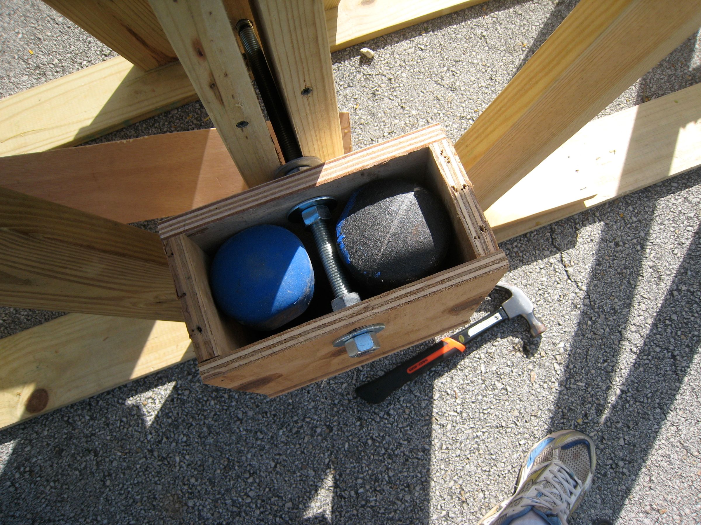 Floating Arm Trebuchet (F2K) : 17 Steps - Instructables