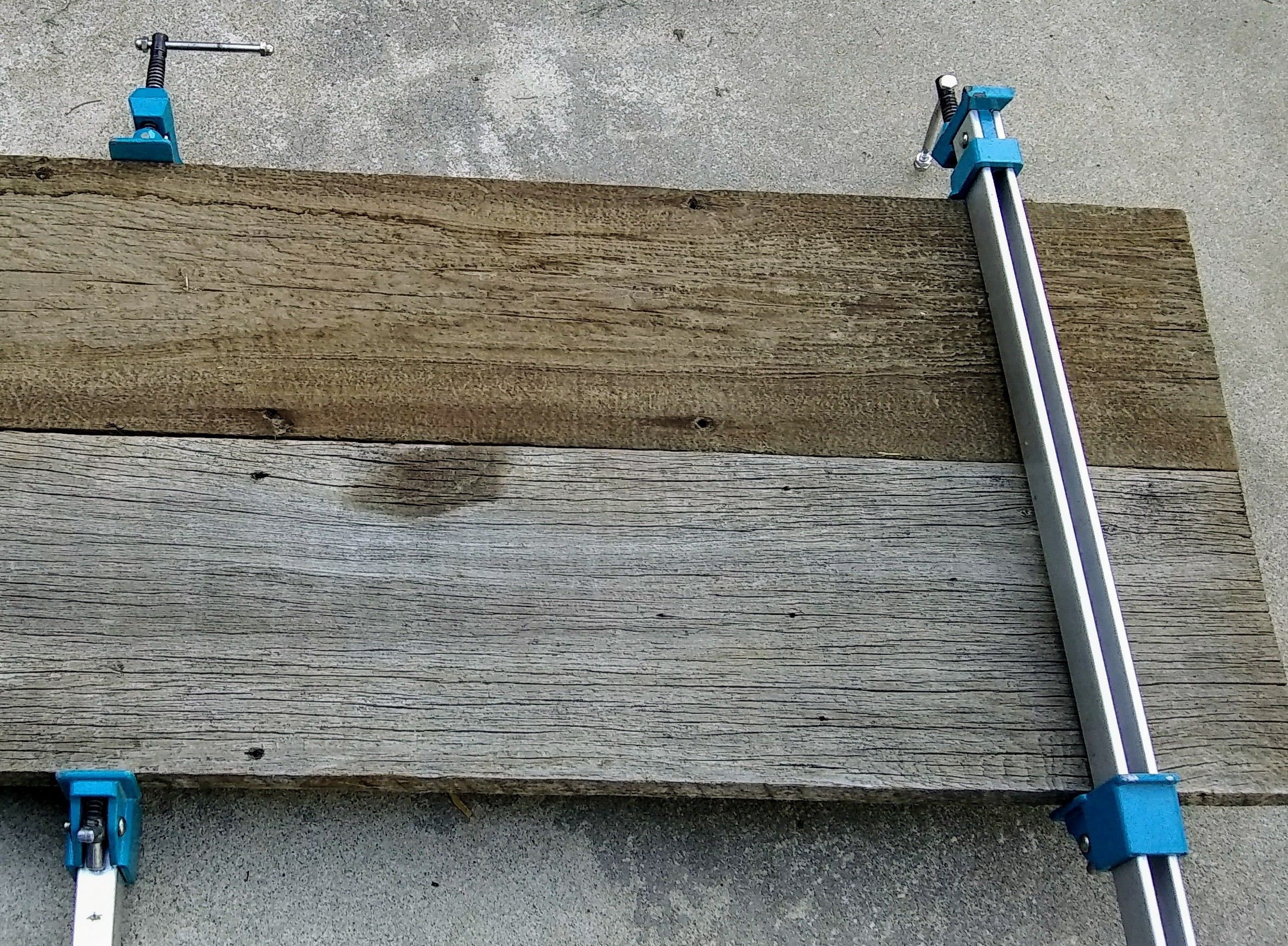 Simple Shaker-Style Bench - From Redwood Fencing : 6 Steps (with ...