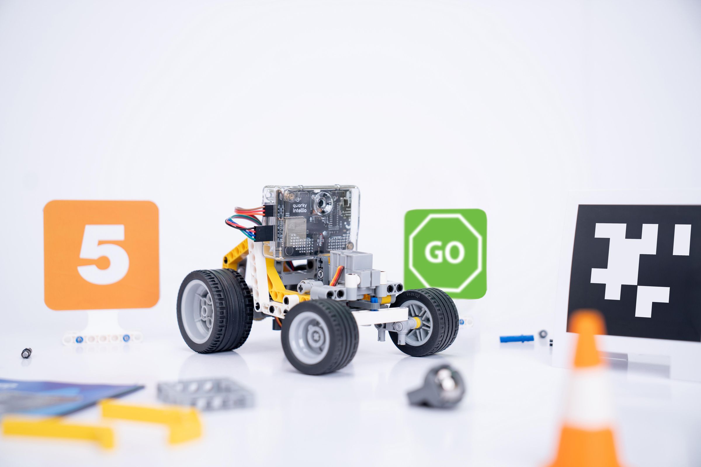 Intellio Rover an AI Powered Vision Enabled Robot : 47 Steps ...