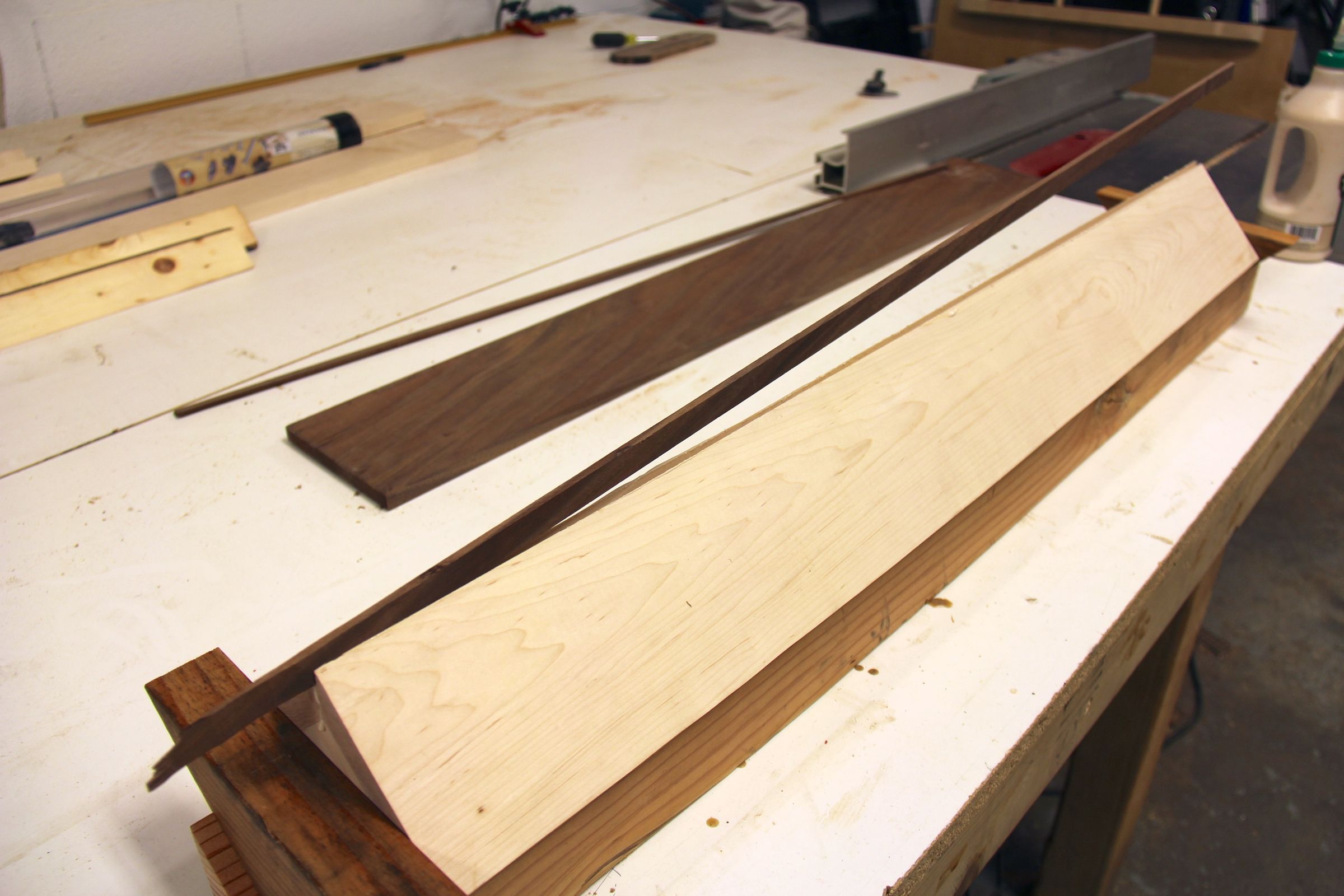 Corner Shelves : 19 Steps (with Pictures) - Instructables