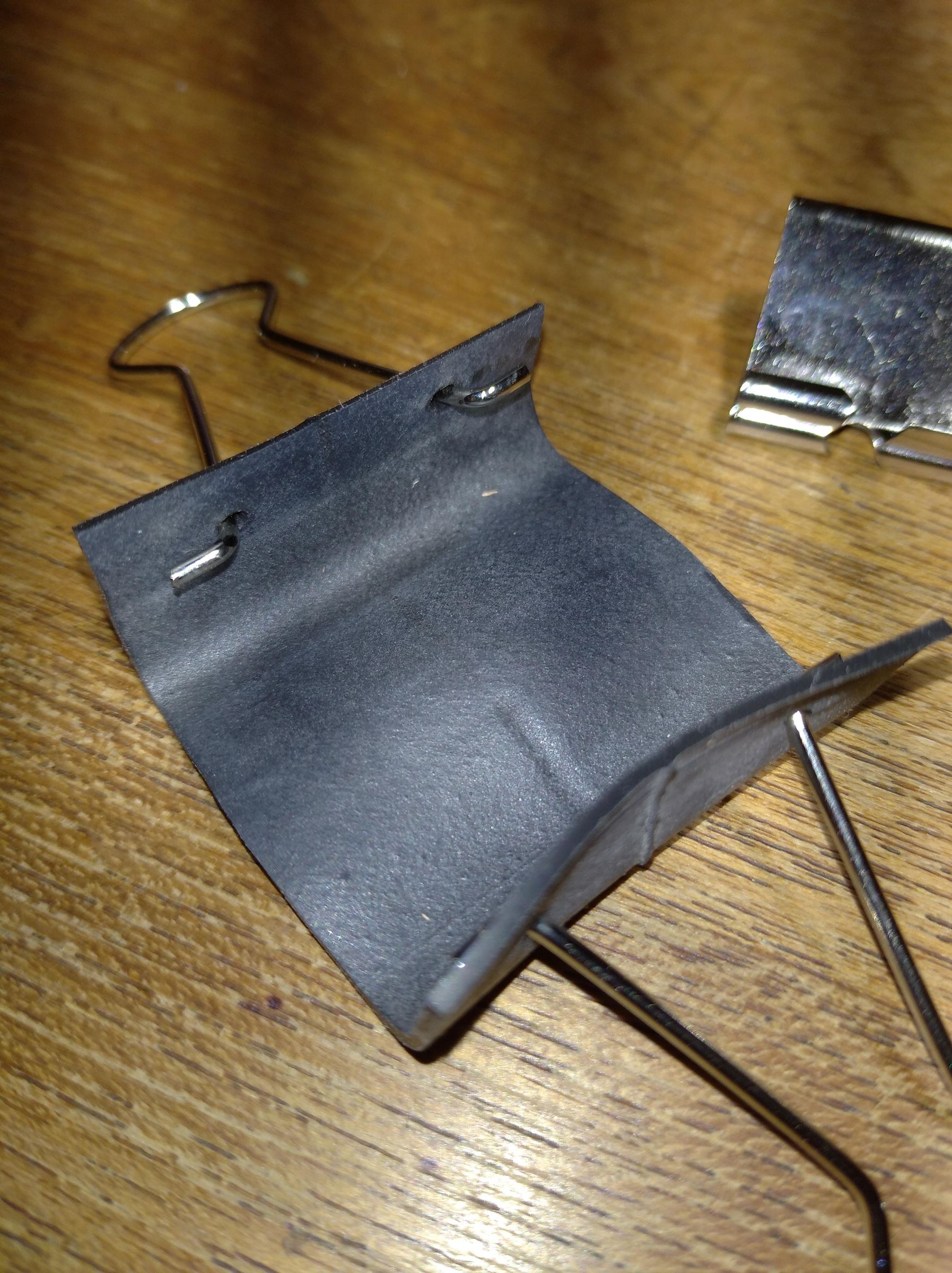 Leather Workshop Binder Clips (two Minutes Hack) : 4 Steps (with ...