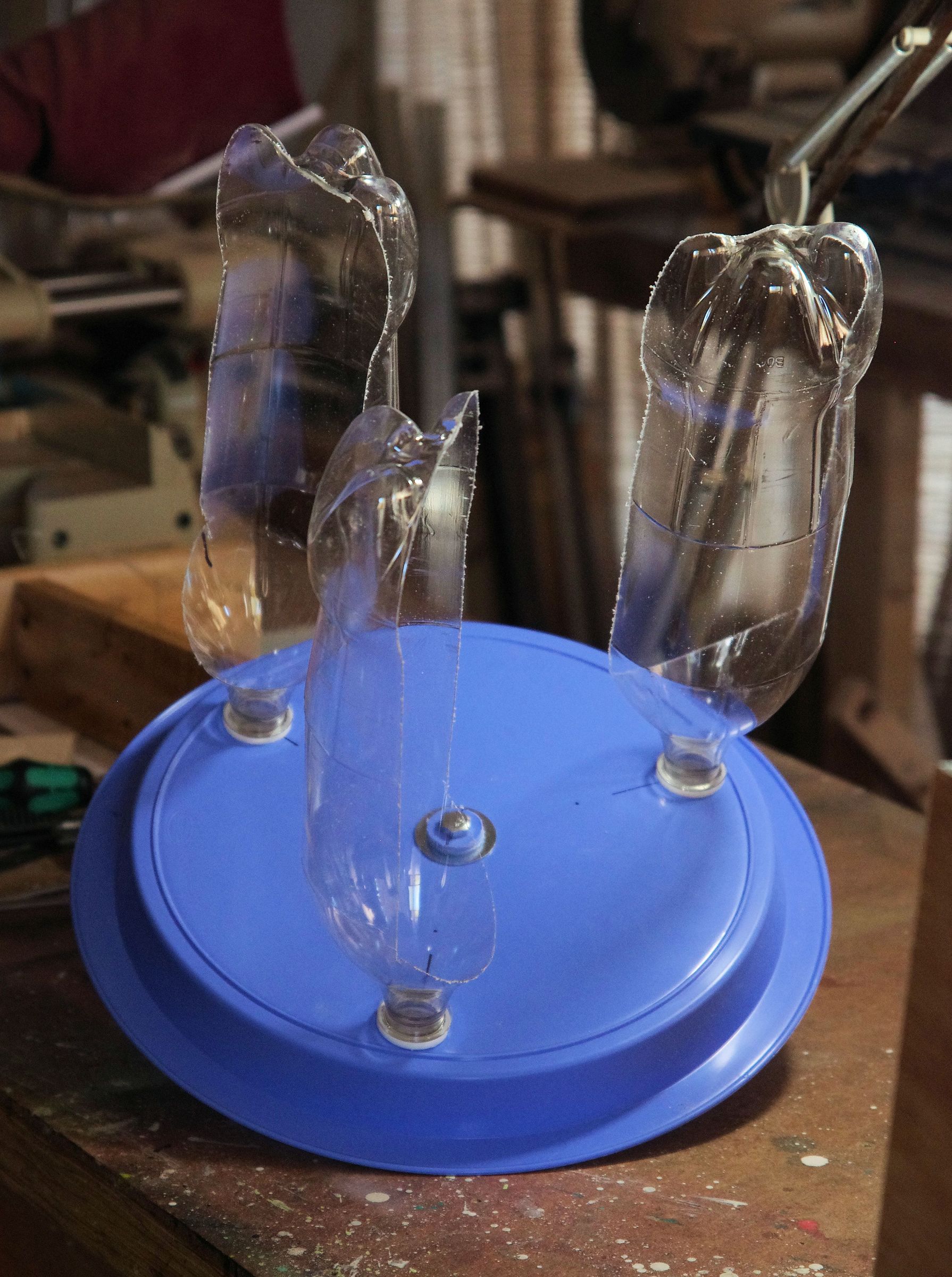 Coke Bottle Wind Turbine : 7 Steps (with Pictures) - Instructables