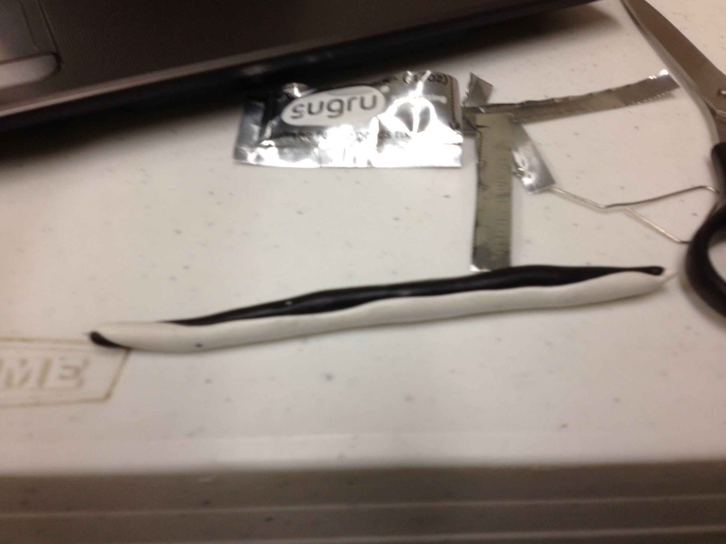 Sugru Tool for Opening Disk Drives and Pushing Reset Buttons : 6 Steps ...