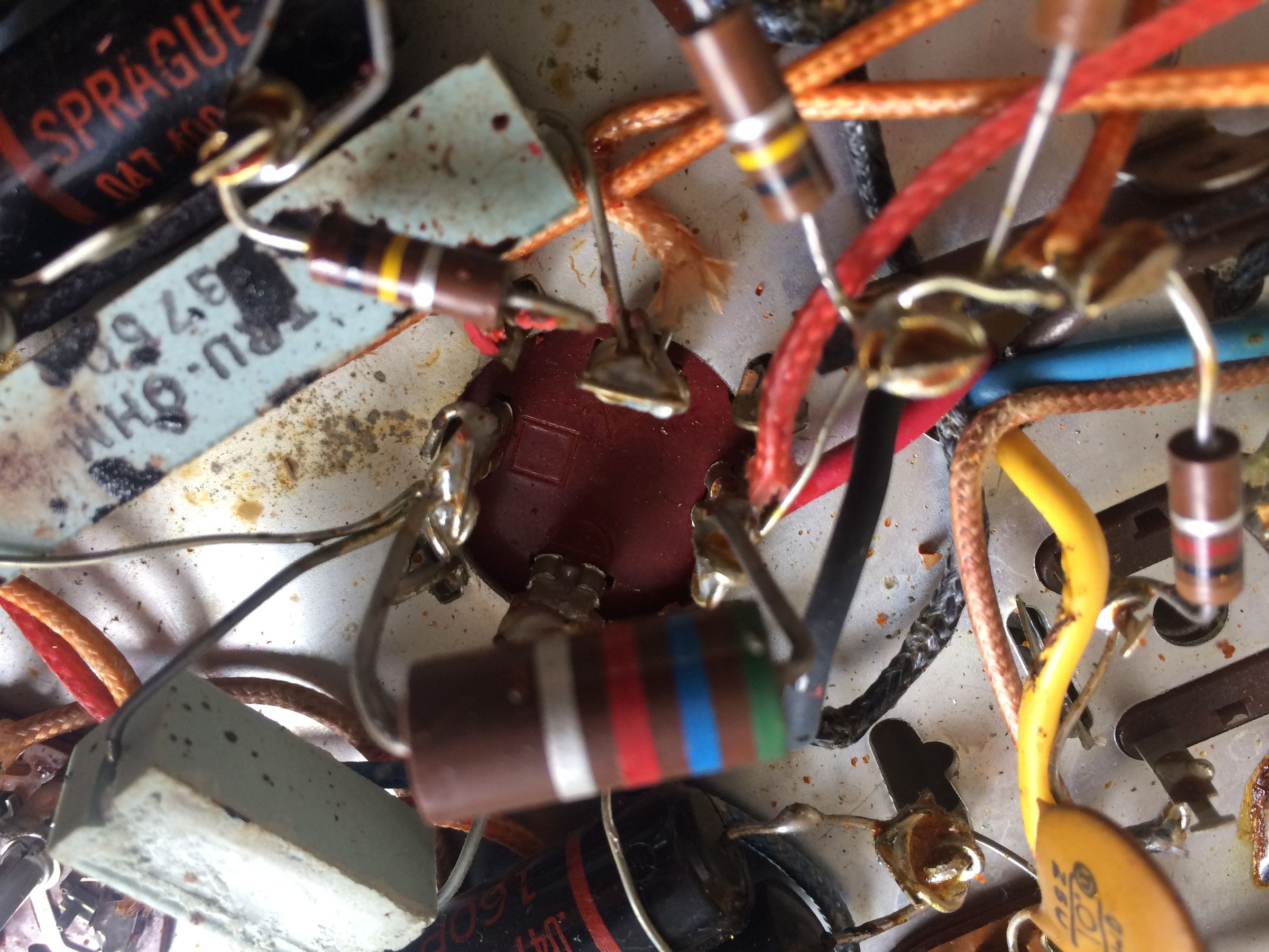 Tube Radio Capacitor Can Replacement : 6 Steps (with Pictures ...