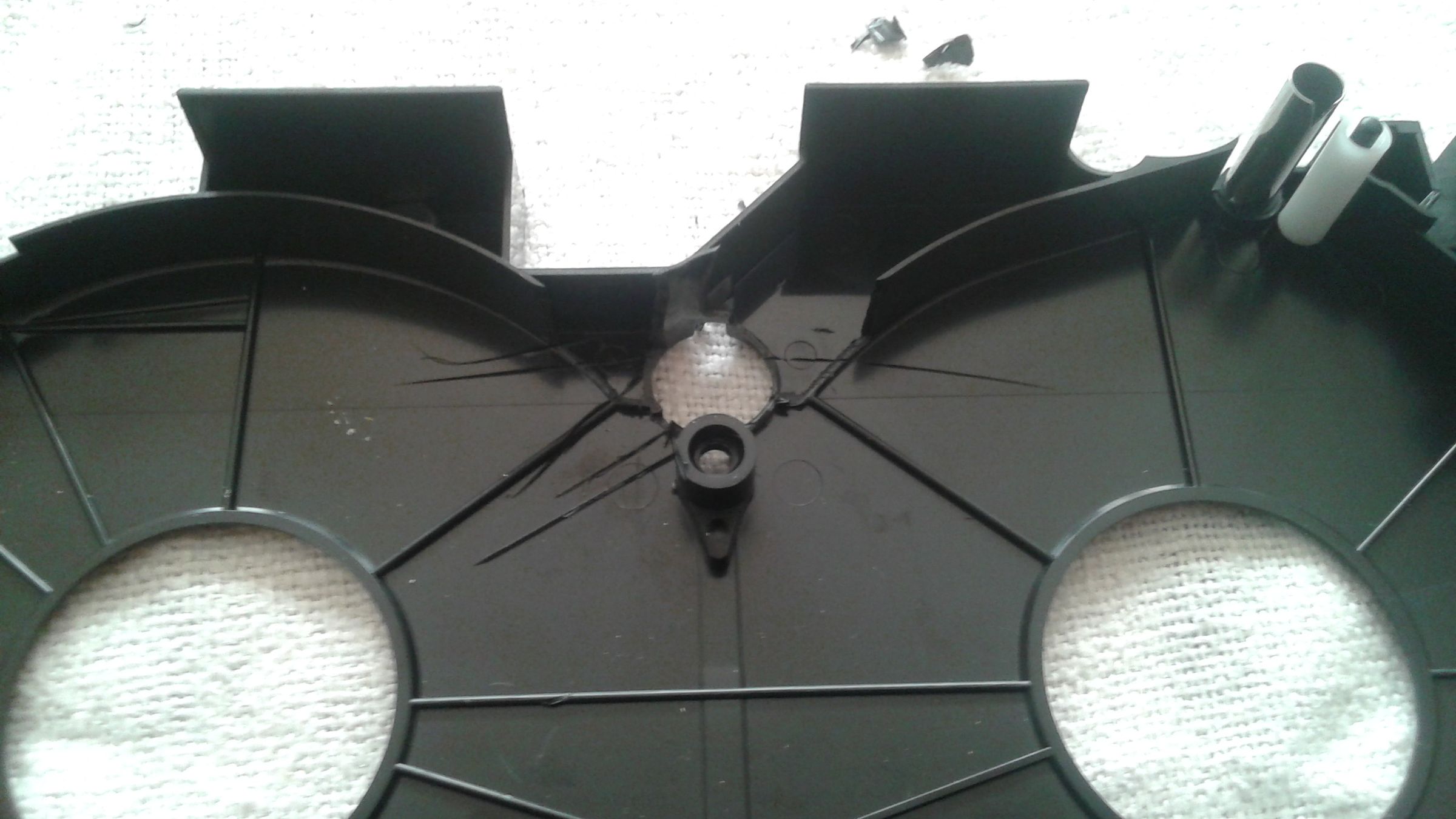 VHS DECORATION LAMP : 10 Steps (with Pictures) - Instructables
