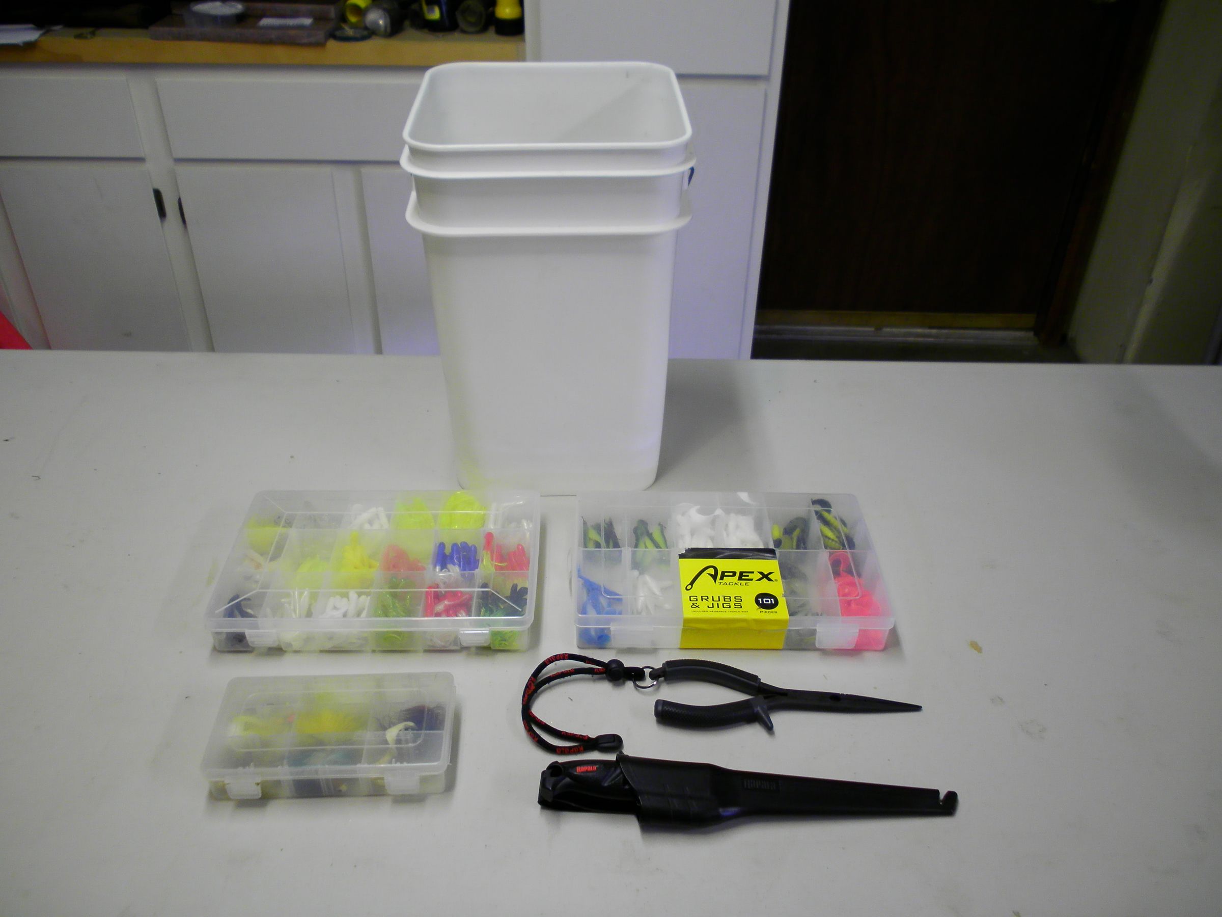 Fishing Bucket Seat &Tackle Box : 10 Steps (with Pictures) - Instructables