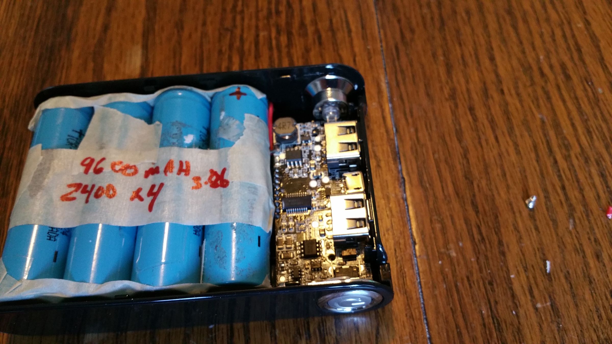 DIY Power Bank! : 10 Steps - Instructables