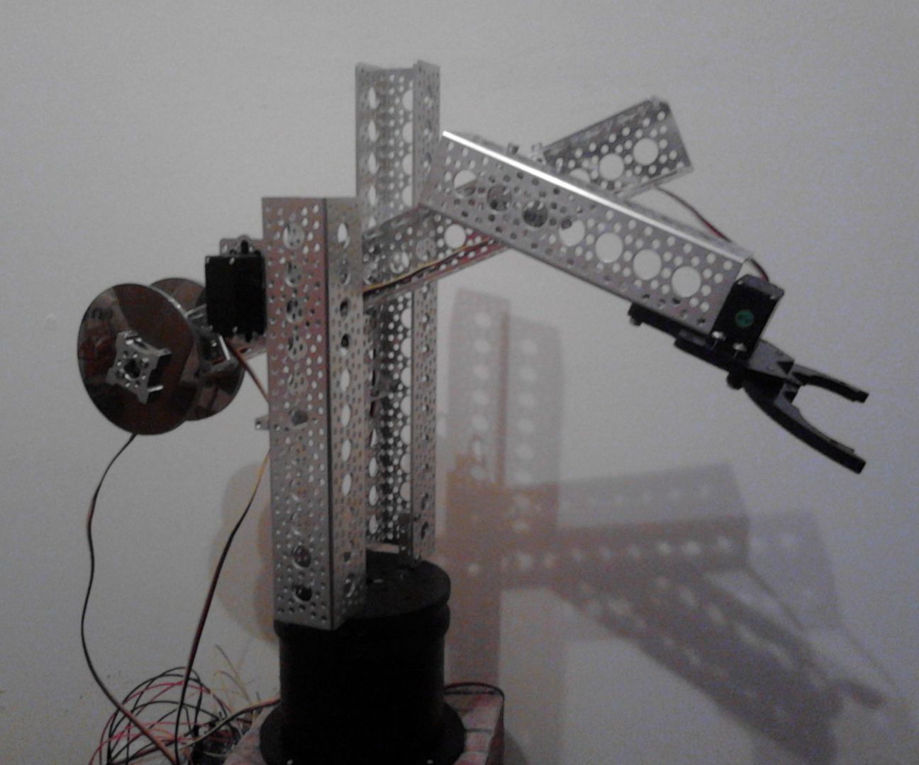 Actobotics Custom Robotic Arm : 12 Steps (with Pictures) - Instructables