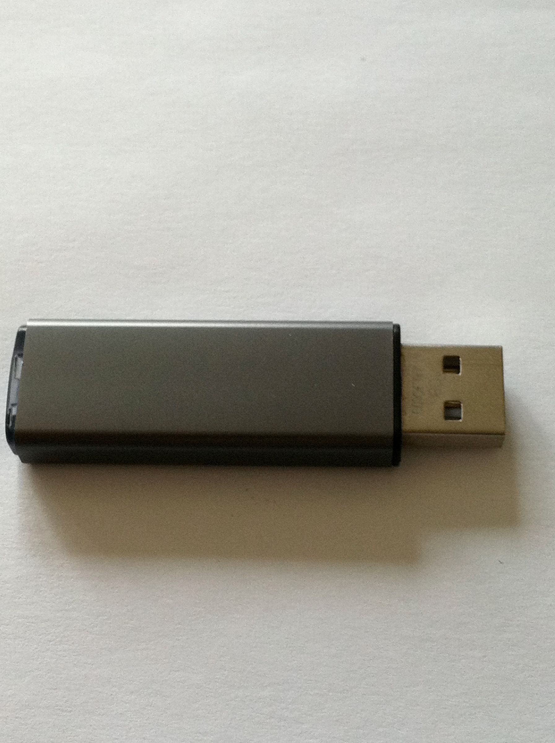 USB-Rechargable Laser Pointer : 9 Steps - Instructables