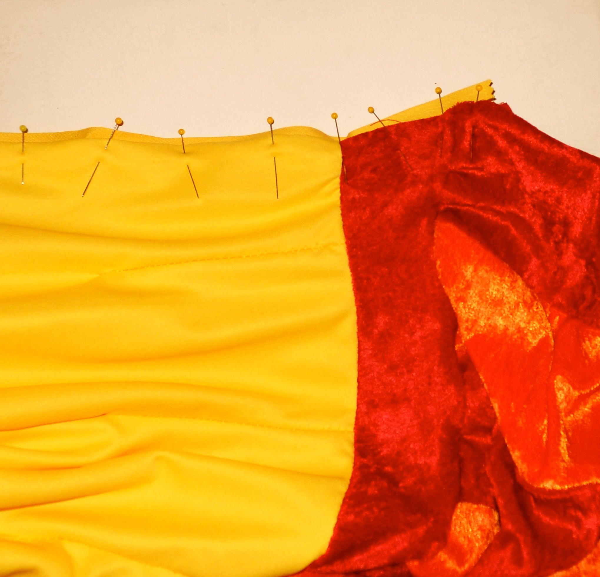 Jester Costume : 11 Steps - Instructables