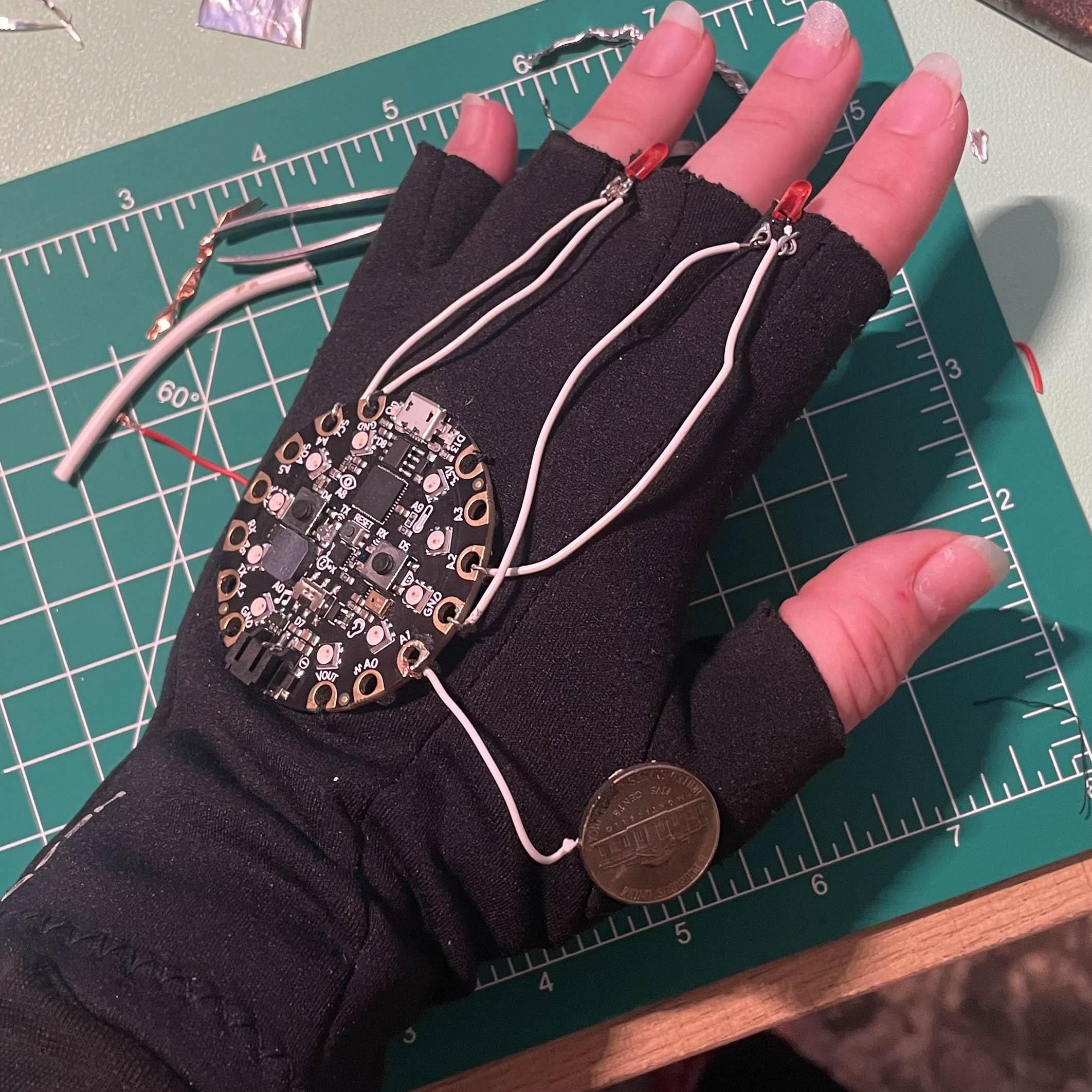Half-Life Alyx Inspired Ammo Counter Glove for Nerf Gun Wars : 11 Steps ...