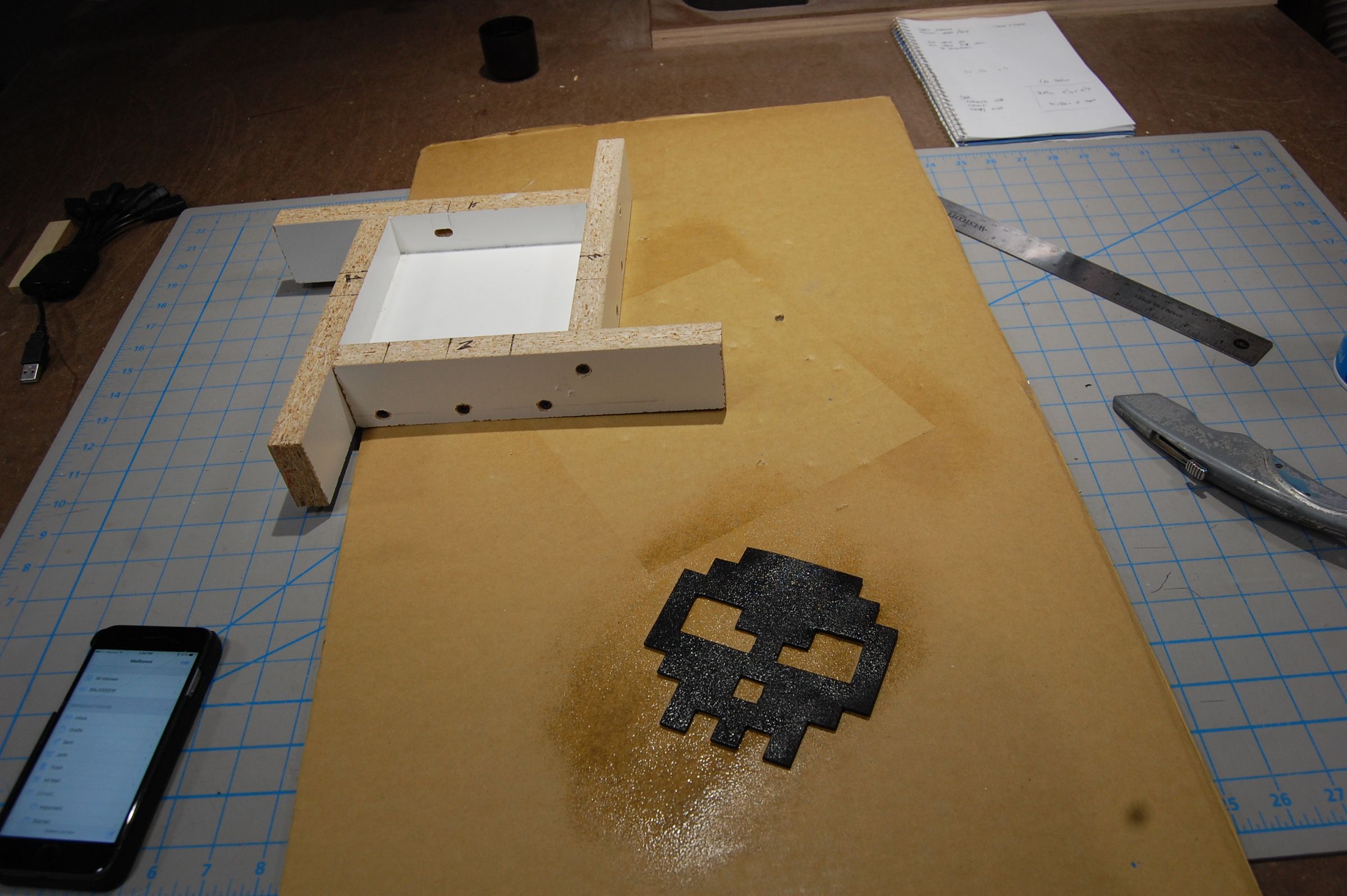 The 8-Bit Skull Concrete USB Hub : 11 Steps (with Pictures) - Instructables