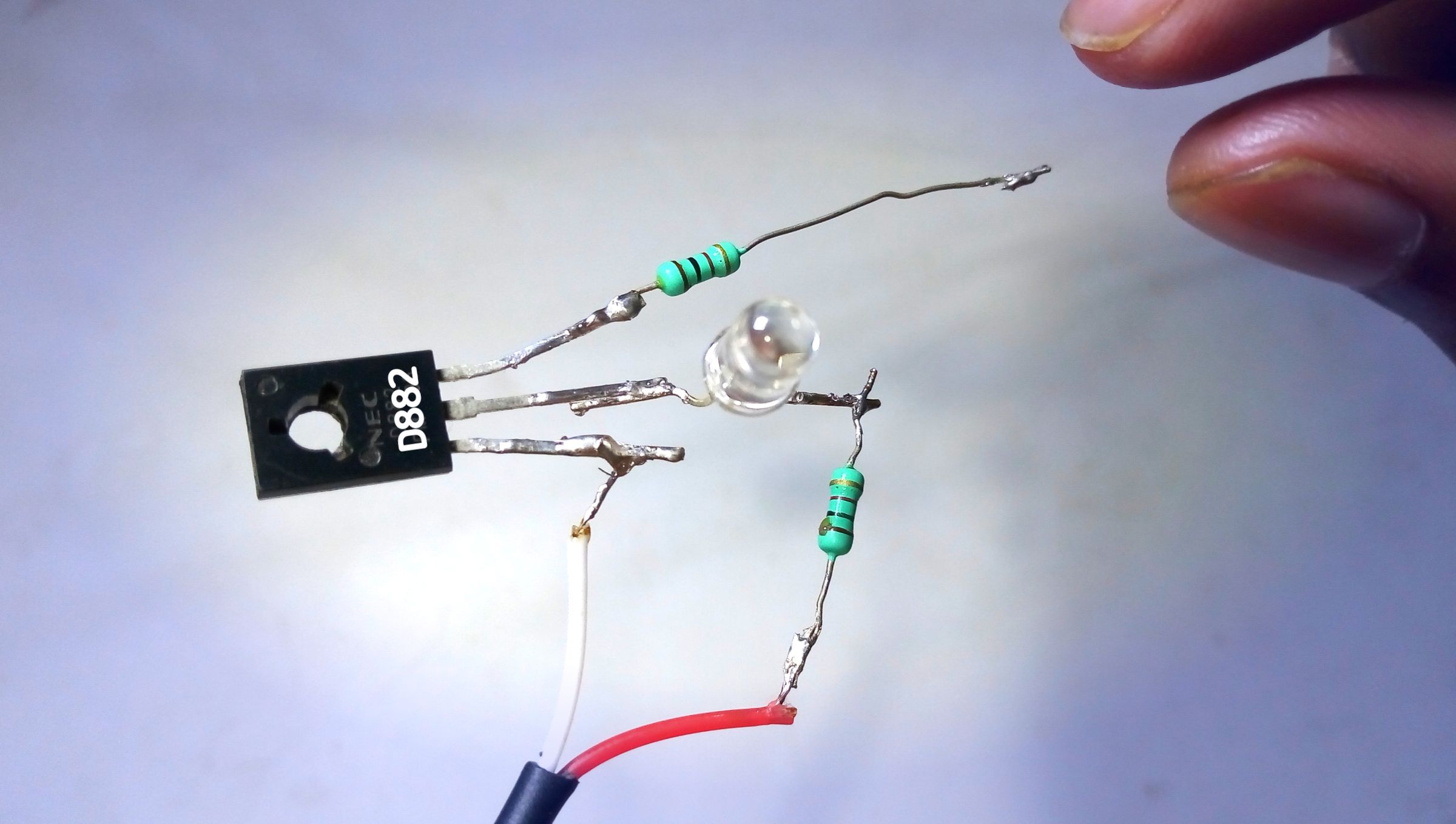 Simple Touch Sensor Using D882 Transistor : 7 Steps - Instructables