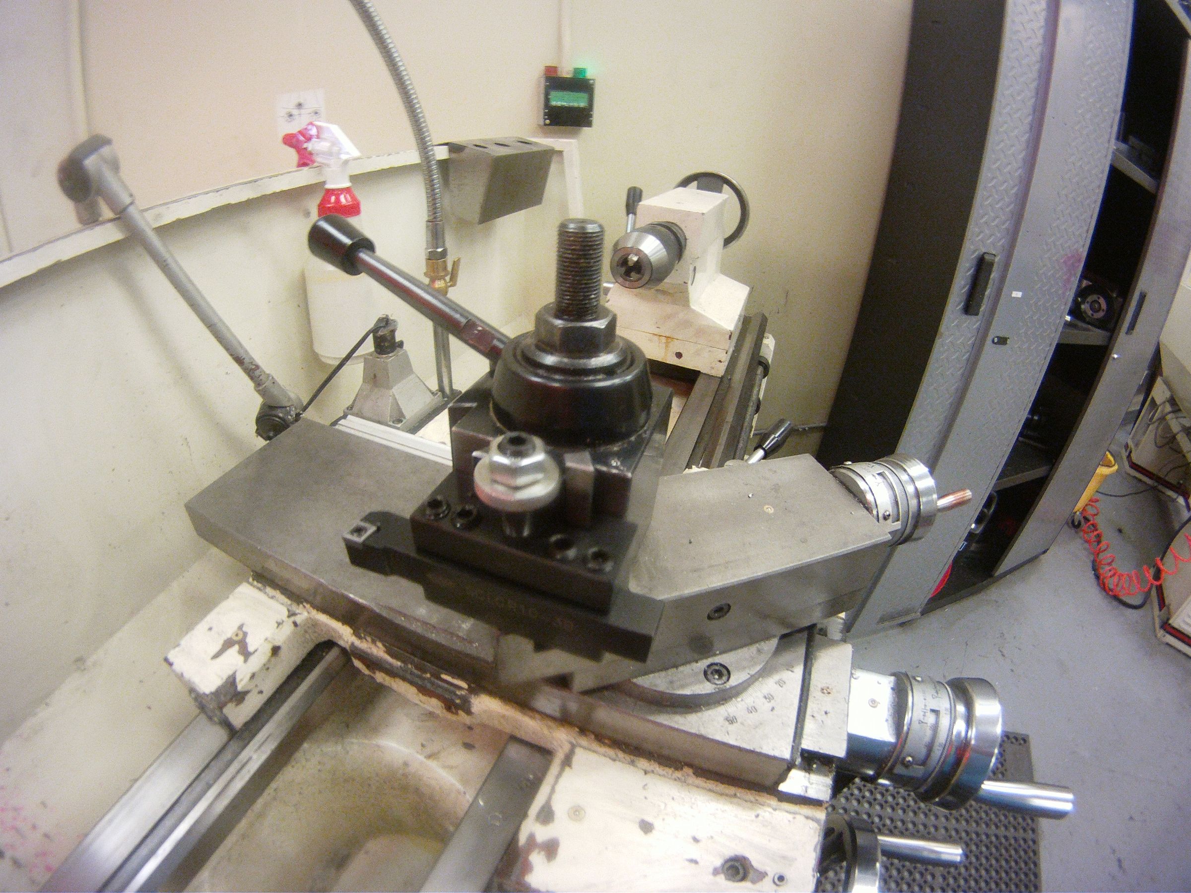 Setting Up Carbide Tooling on a Lathe : 9 Steps (with Pictures ...