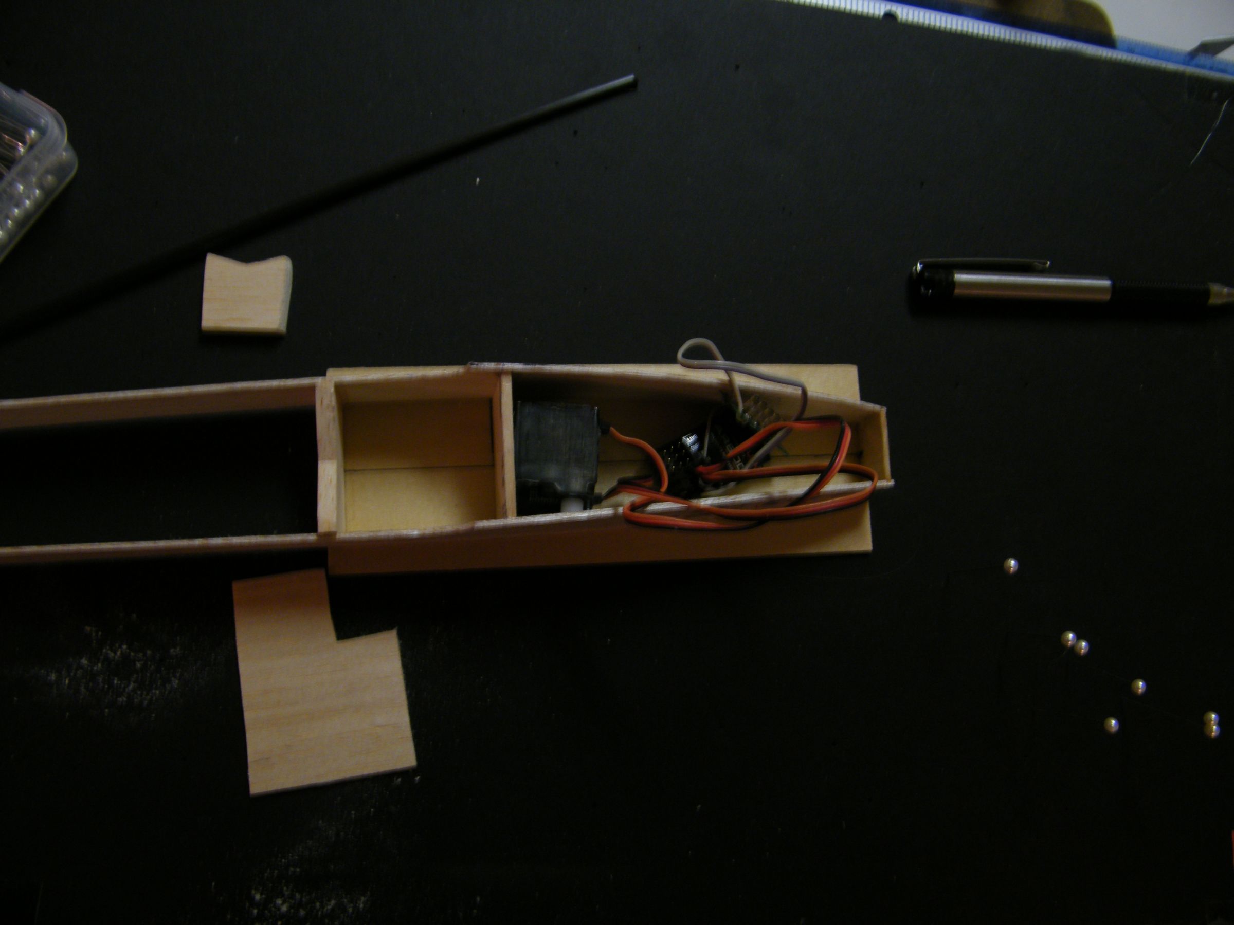 Ultralight RC Glider From Scrap - Instructables